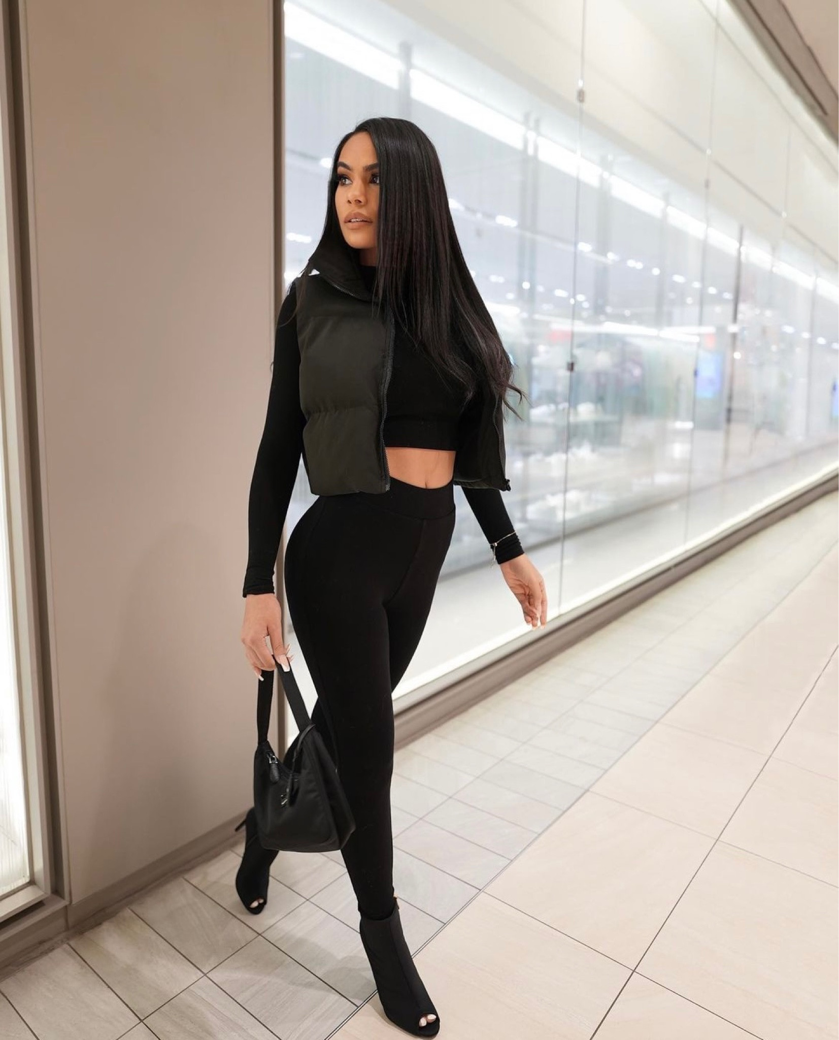 Channel Your Inner Rebel: 15 All-Black Outfit Ideas for Every Occasion ...