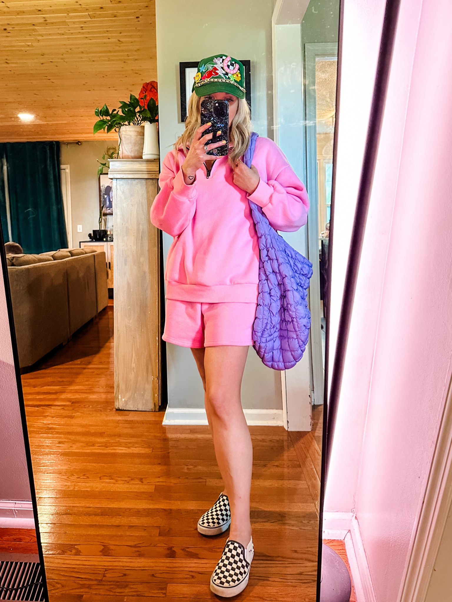 "10 Trendy Vans Slip-On Outfit Ideas to Elevate Your Street Style ...