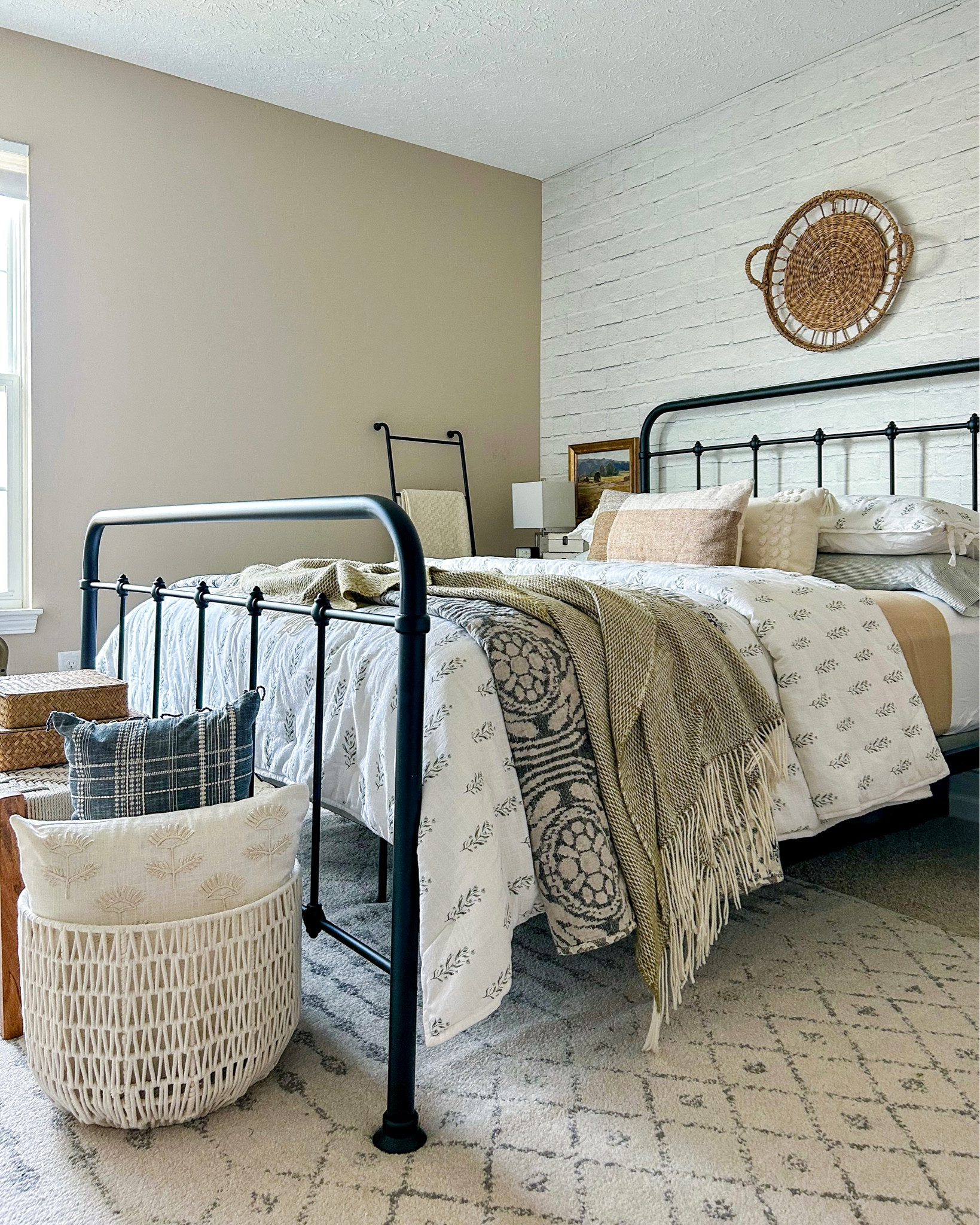 Dorley farmhouse black metal queen bed store