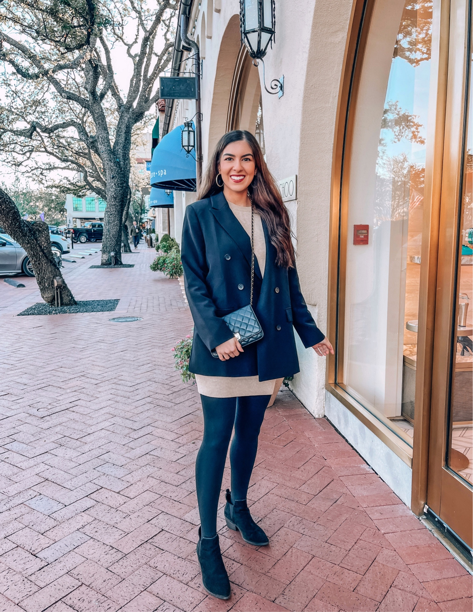 "10 Chic and Cozy November Outfit Ideas to Elevate Your Fall Wardrobe ...