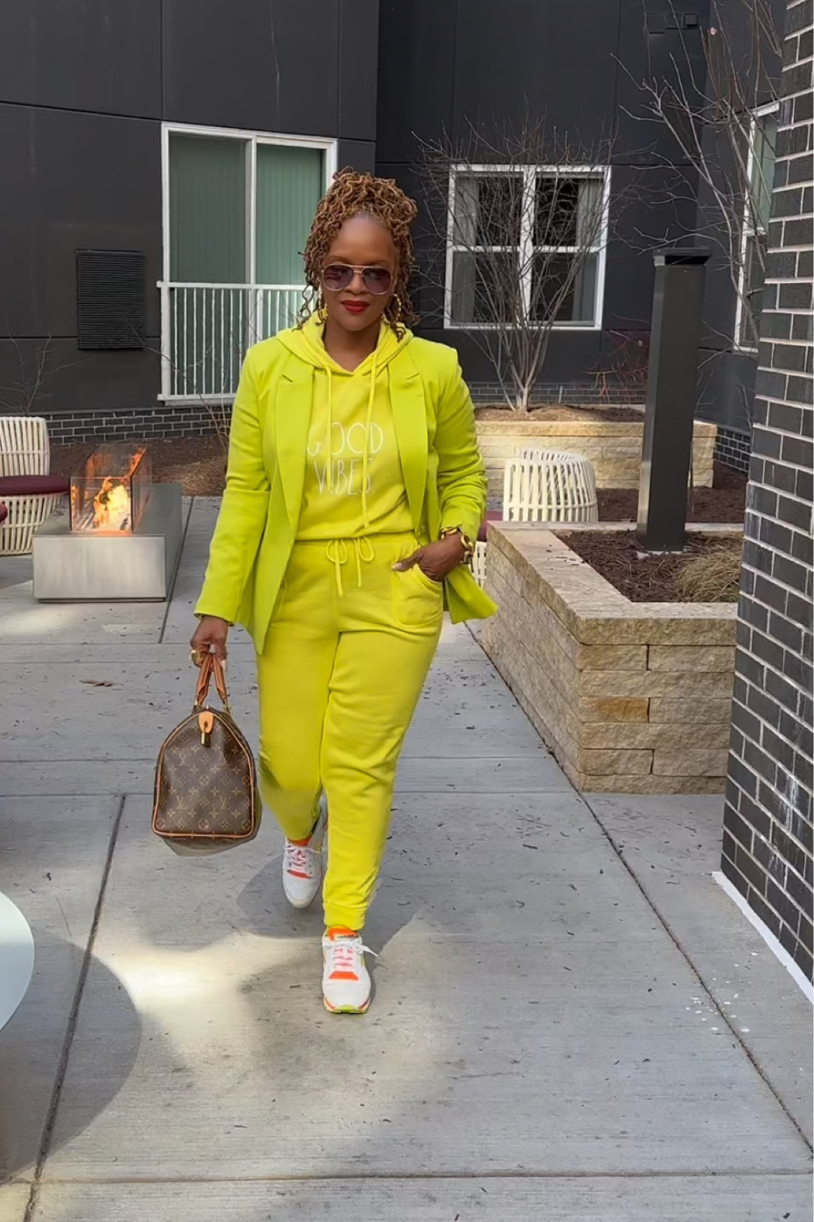 Illuminate Your Wardrobe: 10 Vibrant Yellow Outfit Ideas to Brighten ...