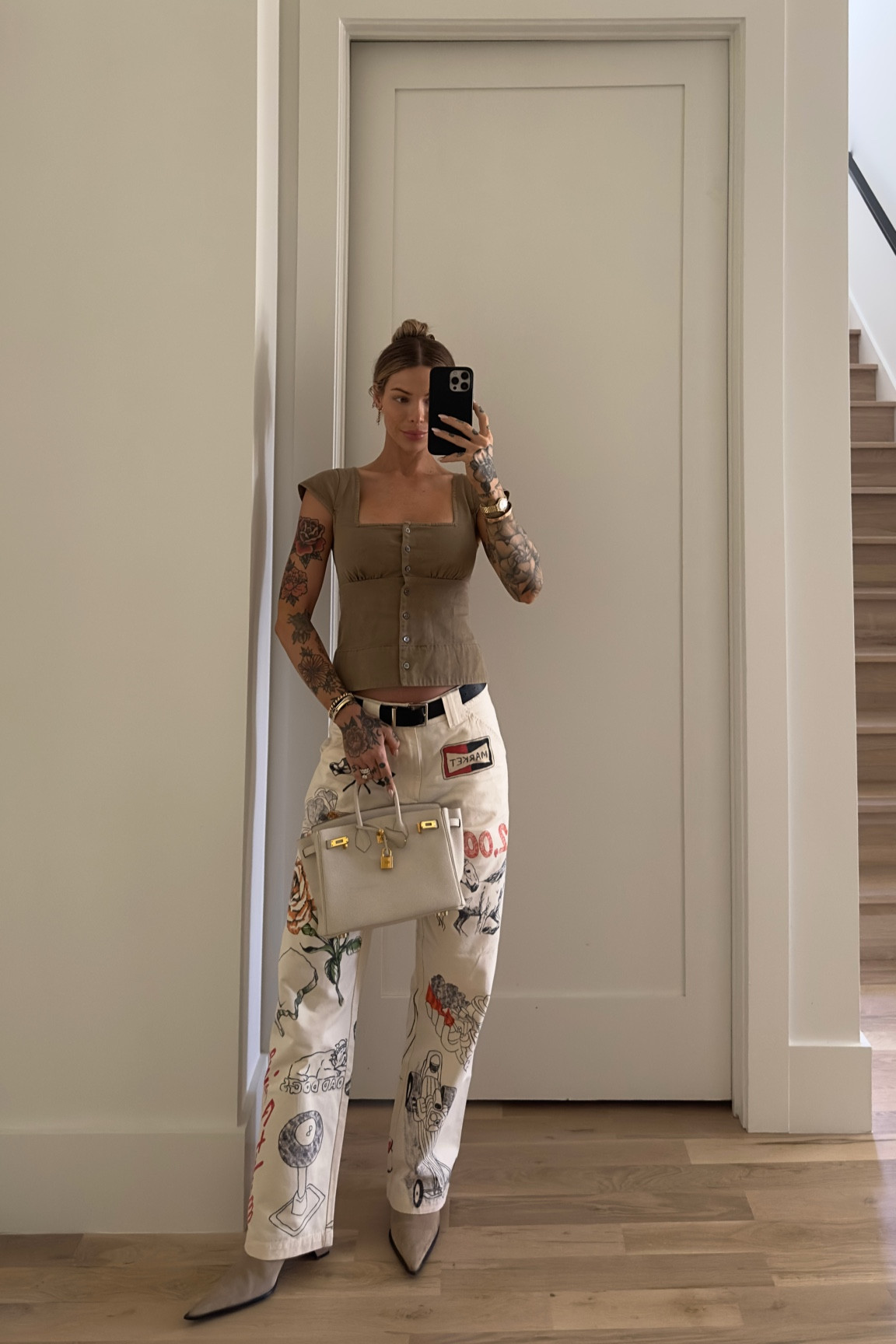 "10 Cozycore Outfit Ideas to Keep You Warm and Stylish All Season ...