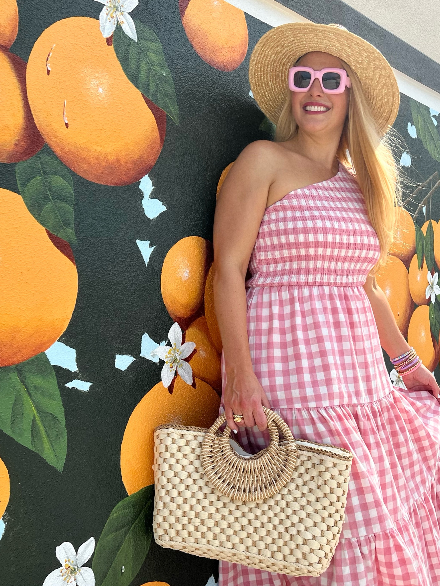 7 Chic Florida Spring Outfits That Will Elevate Your Style Game - Magic ...