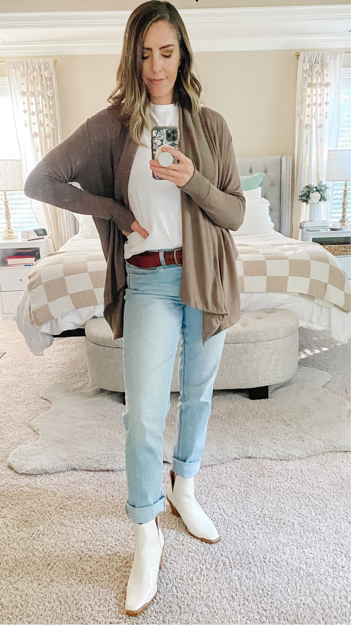 Ankle Boots Outfit Ideas: How to Style Your Ankle Boots for Any ...