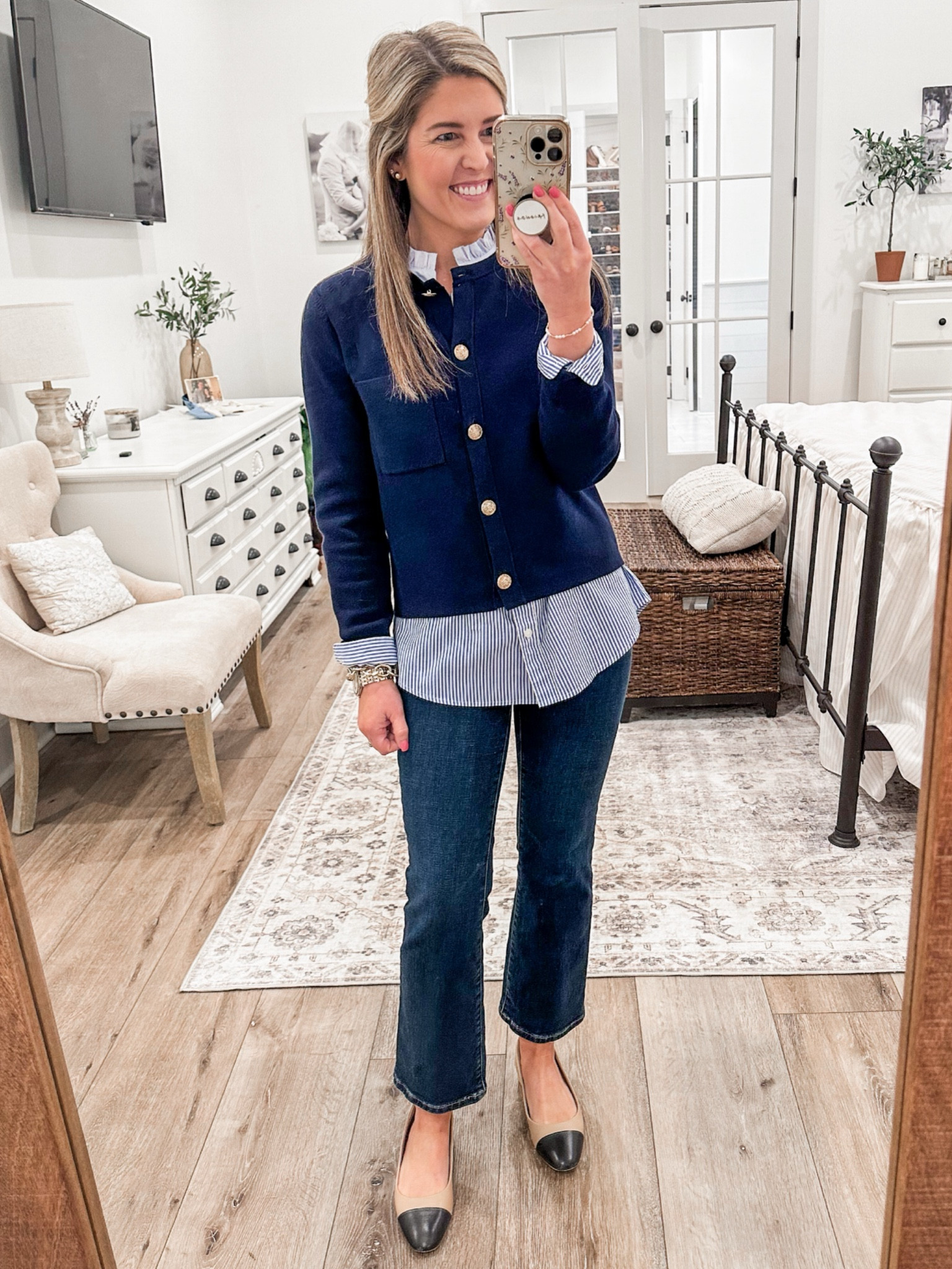 Navigate Navy Blue: 15 Sophisticated Outfit Ideas for All Seasons ...