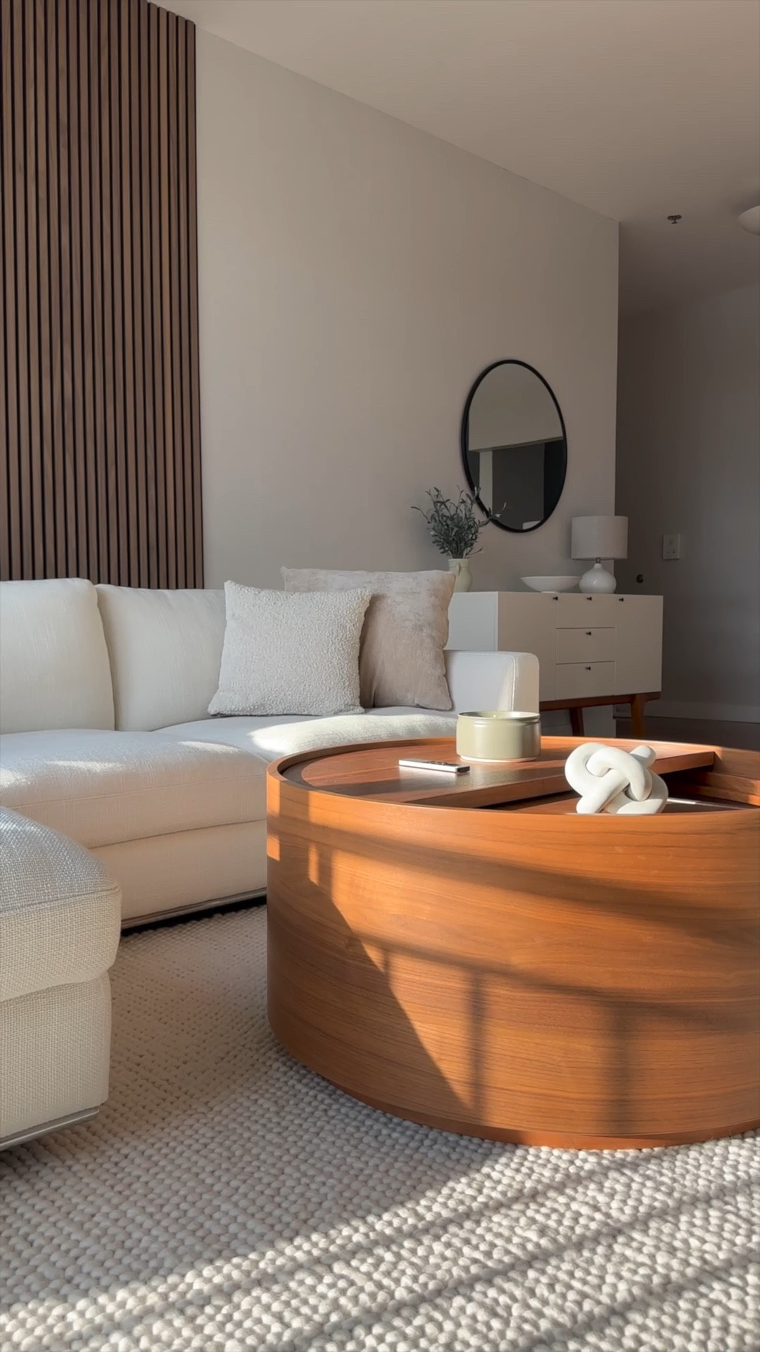 Volume round drum coffee table store