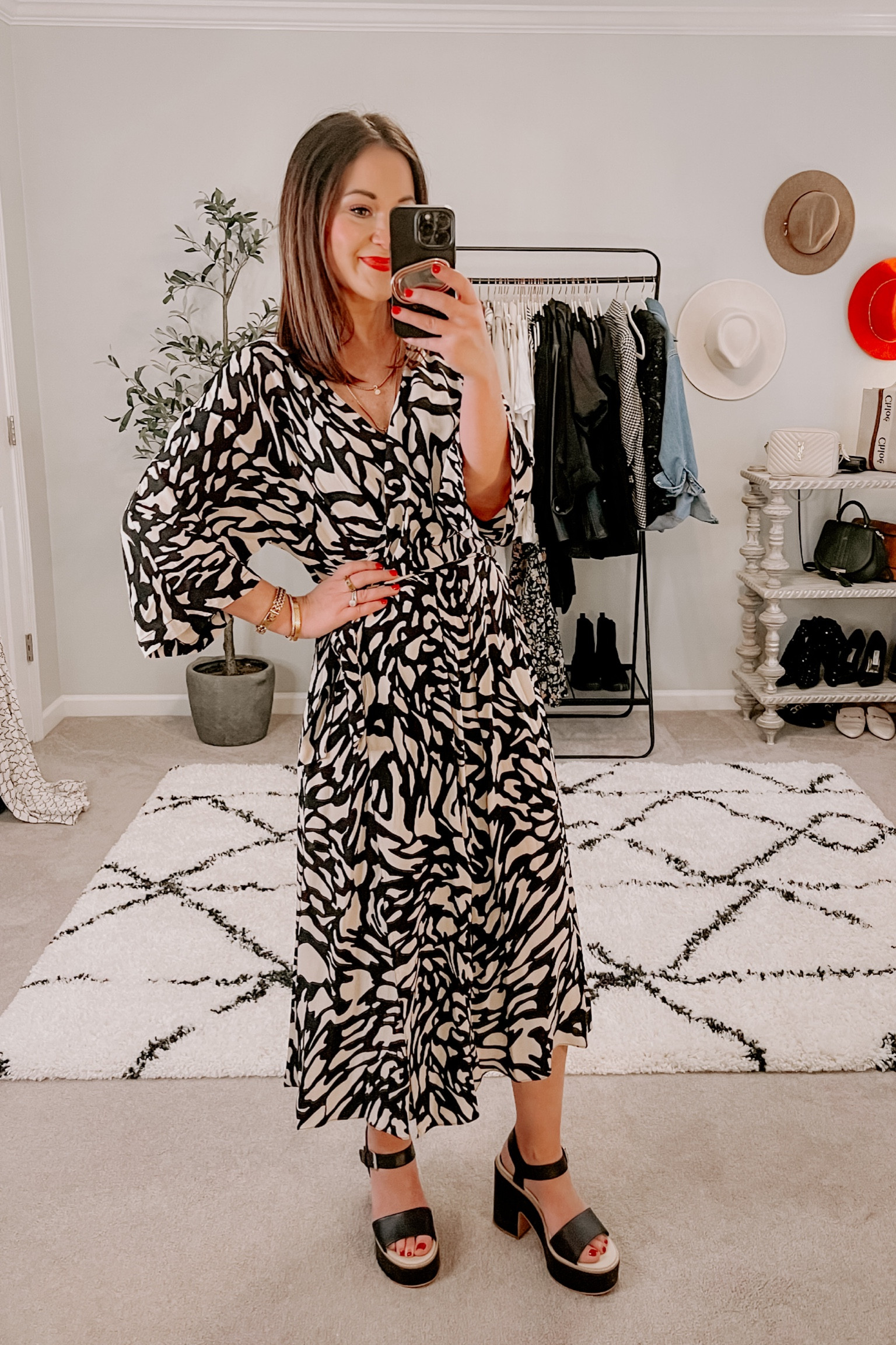 Wildly Stylish: 10 Zebra Print Outfit Ideas - Magic of Clothes