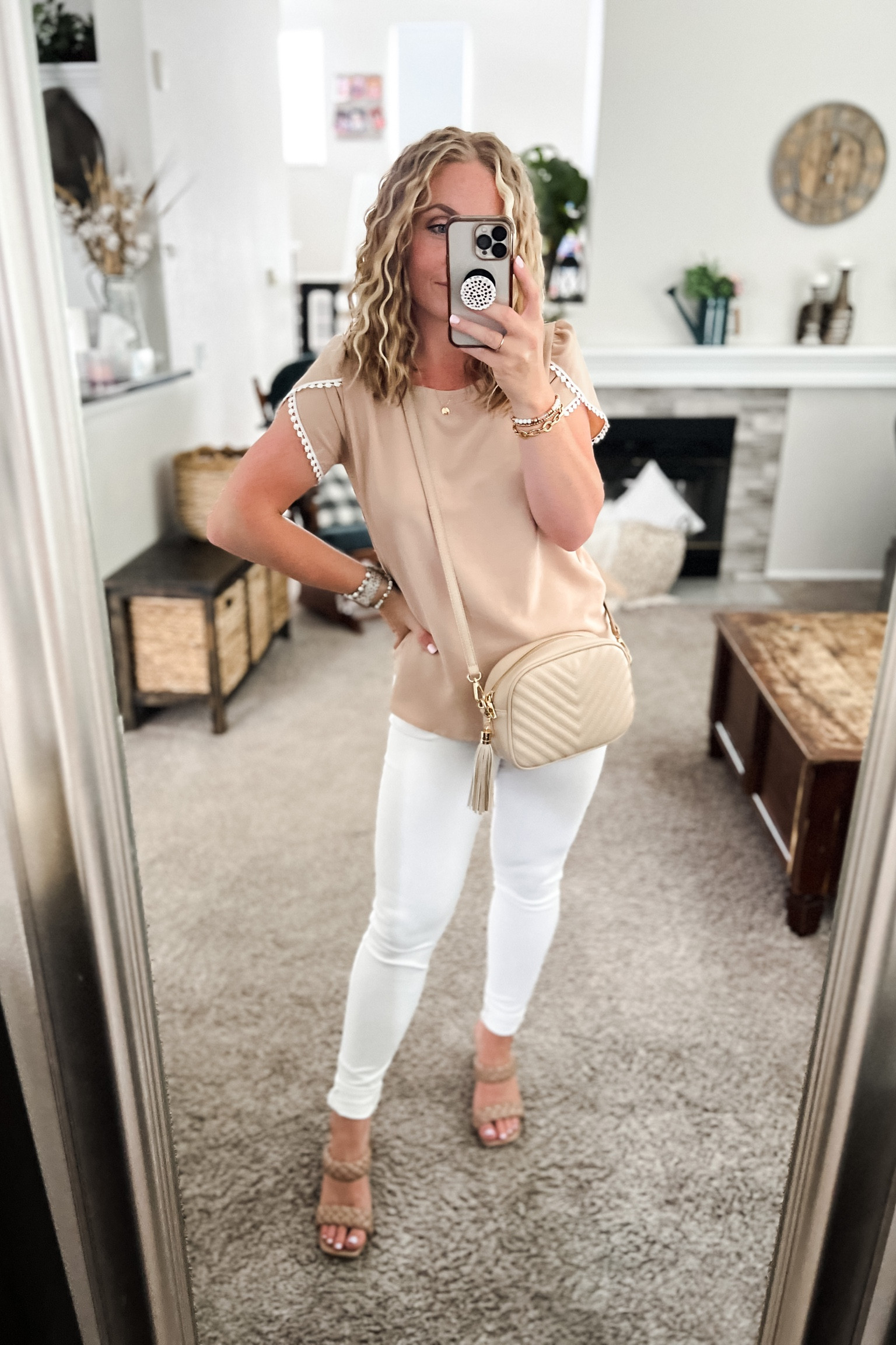 Effortlessly Chic: 18 Neutral Outfit Ideas for Everyday Glam - Magic of ...