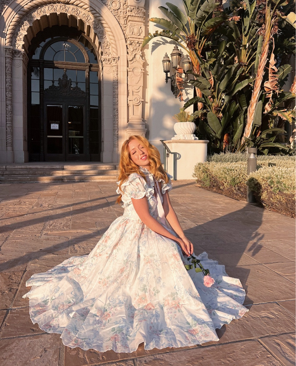 "12 Enchanting Princesscore Outfit Ideas to Embrace Your Inner Royalty ...