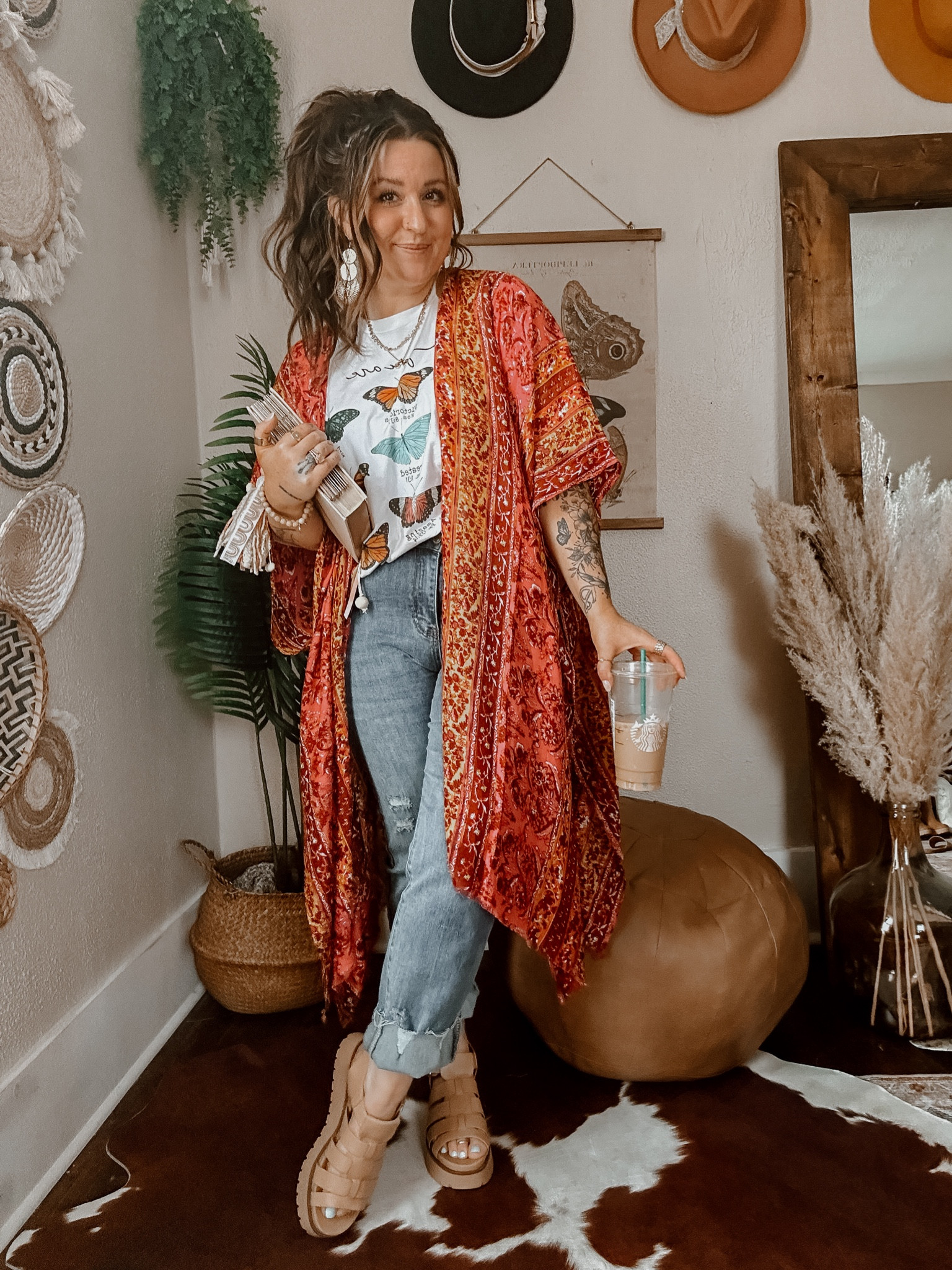 7 Stylish Kimono Outfit Ideas to Elevate Your Wardrobe - Magic of Clothes