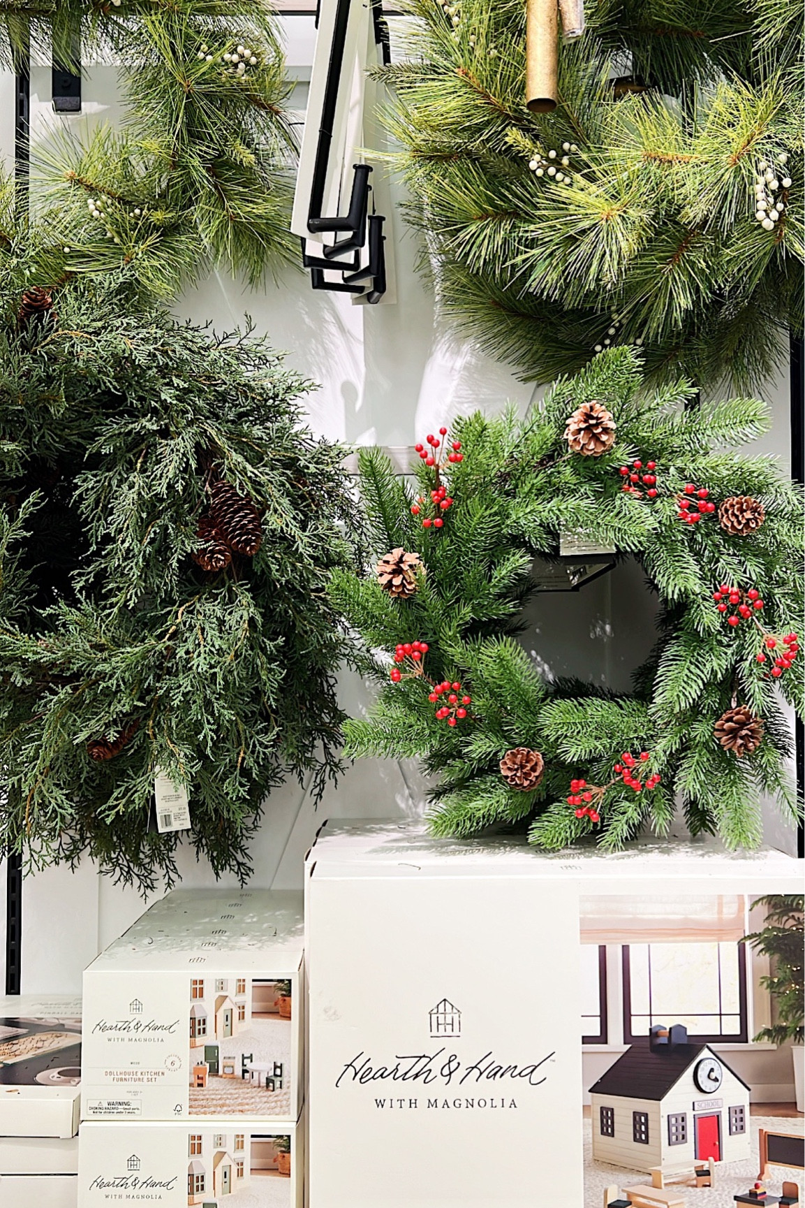 Needle Pine & Snowberry Seasonal … curated on LTK