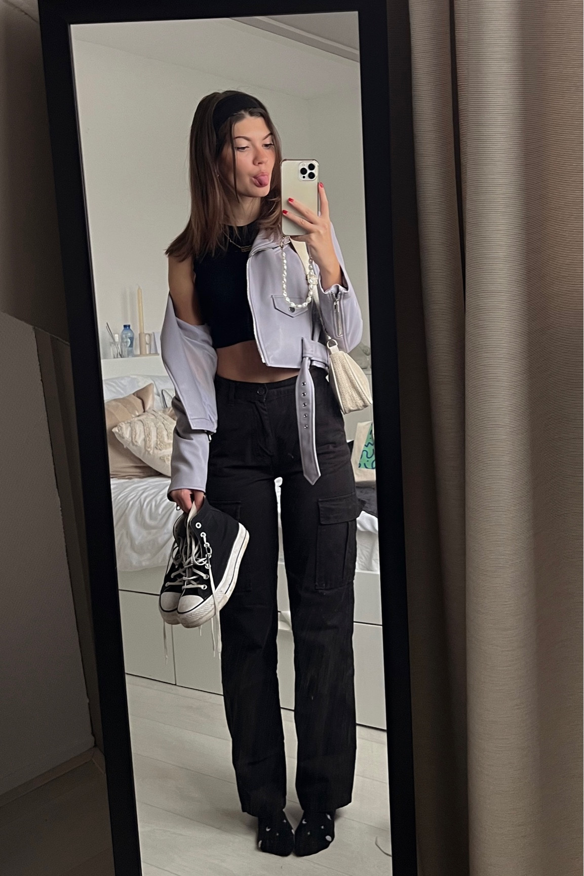 5 Platform Converse Outfits to Elevate Your Style - Magic of Clothes