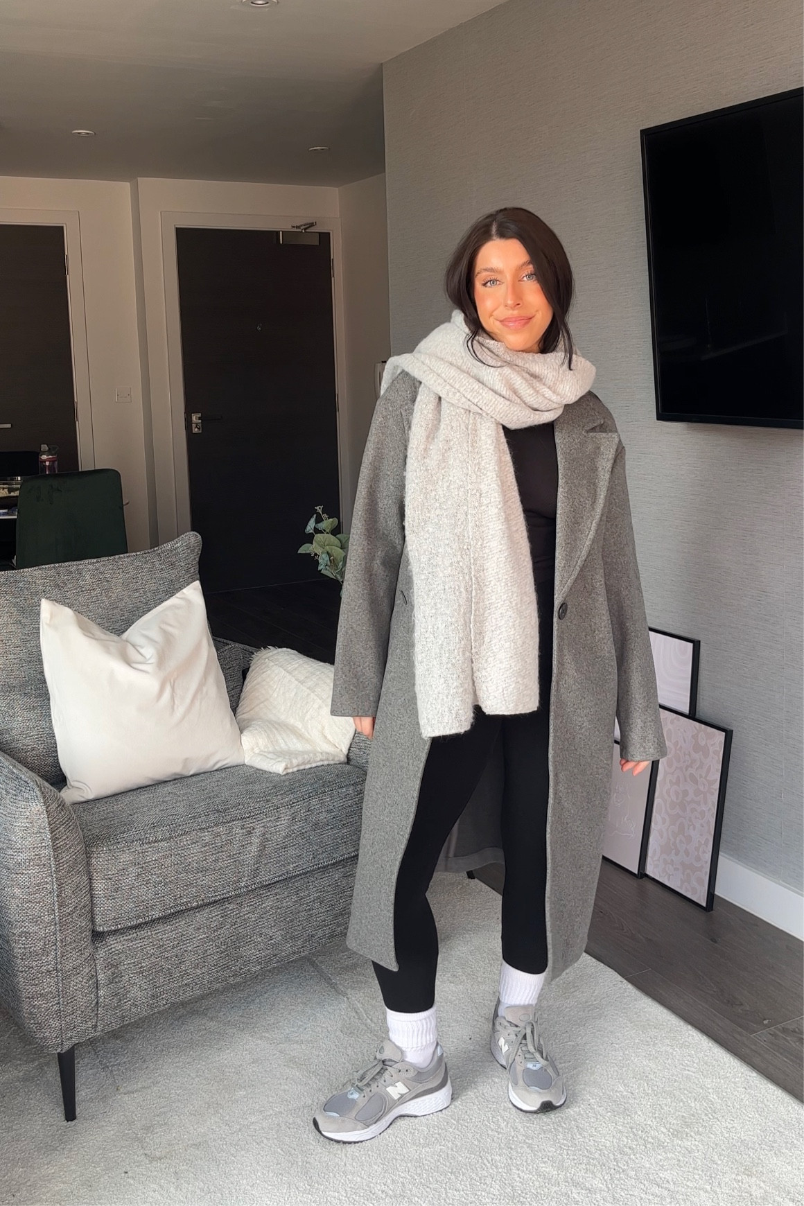 Elegant in Grey: 15 Timeless Outfit Ideas for Effortless Sophistication ...