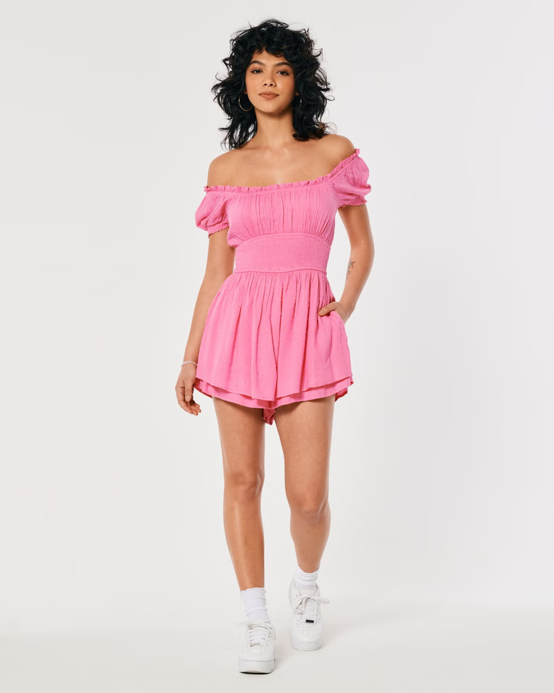 "Jet-Set Style: Effortlessly Chic Travel-Friendly Outfits" - Magic of ...