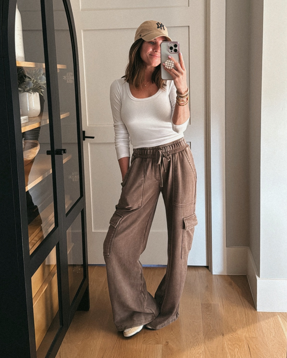 "10 Cozycore Outfit Ideas to Keep You Warm and Stylish All Season ...