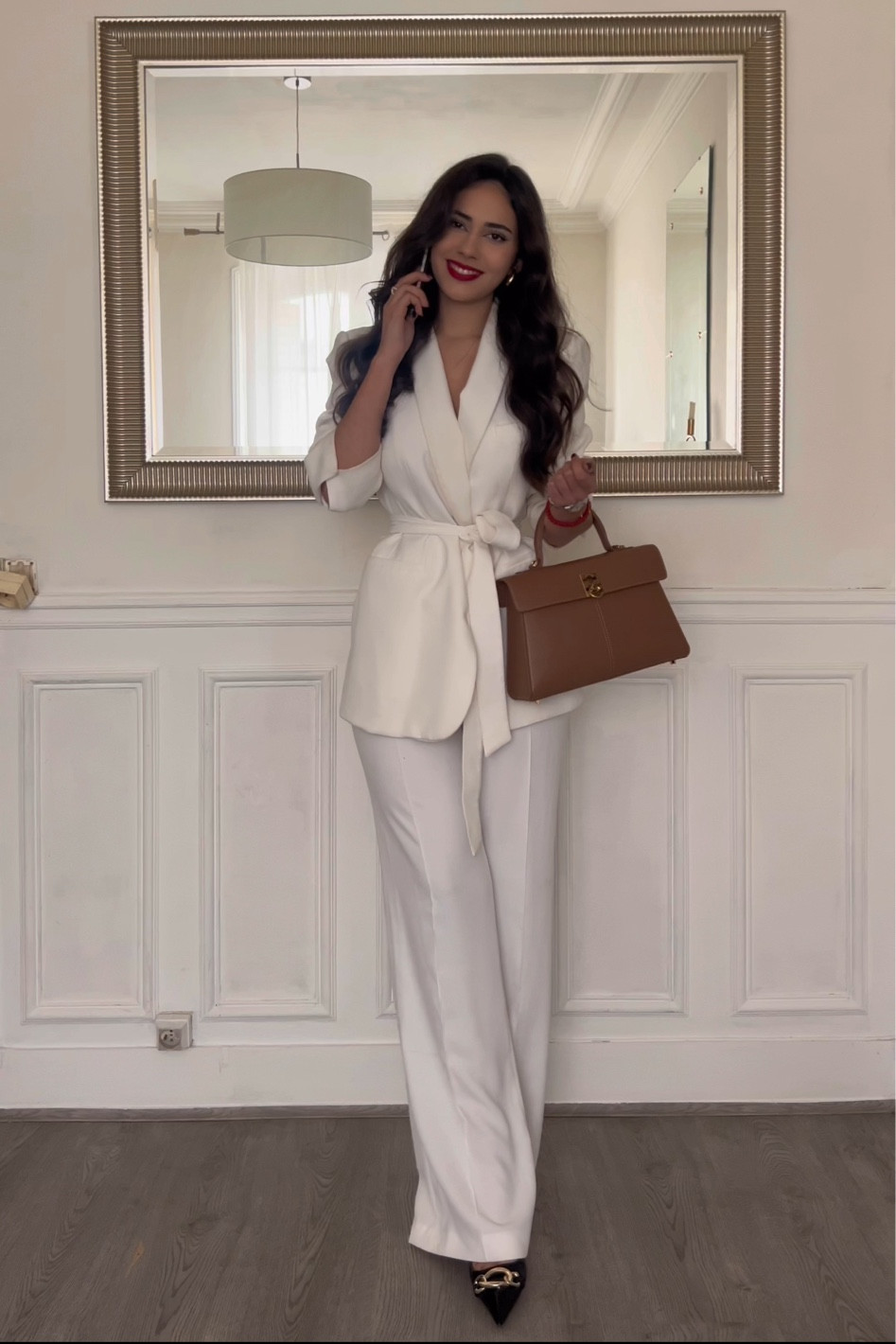 7 Chic and Professional Outfit Ideas for Accountants to Elevate Your ...