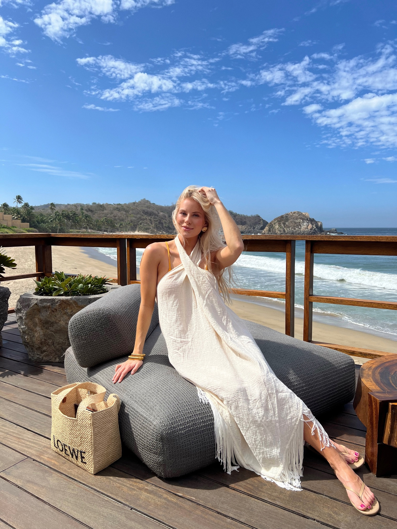 "Chic and Timeless Beach Outfits for Women Over 40" - Magic of Clothes