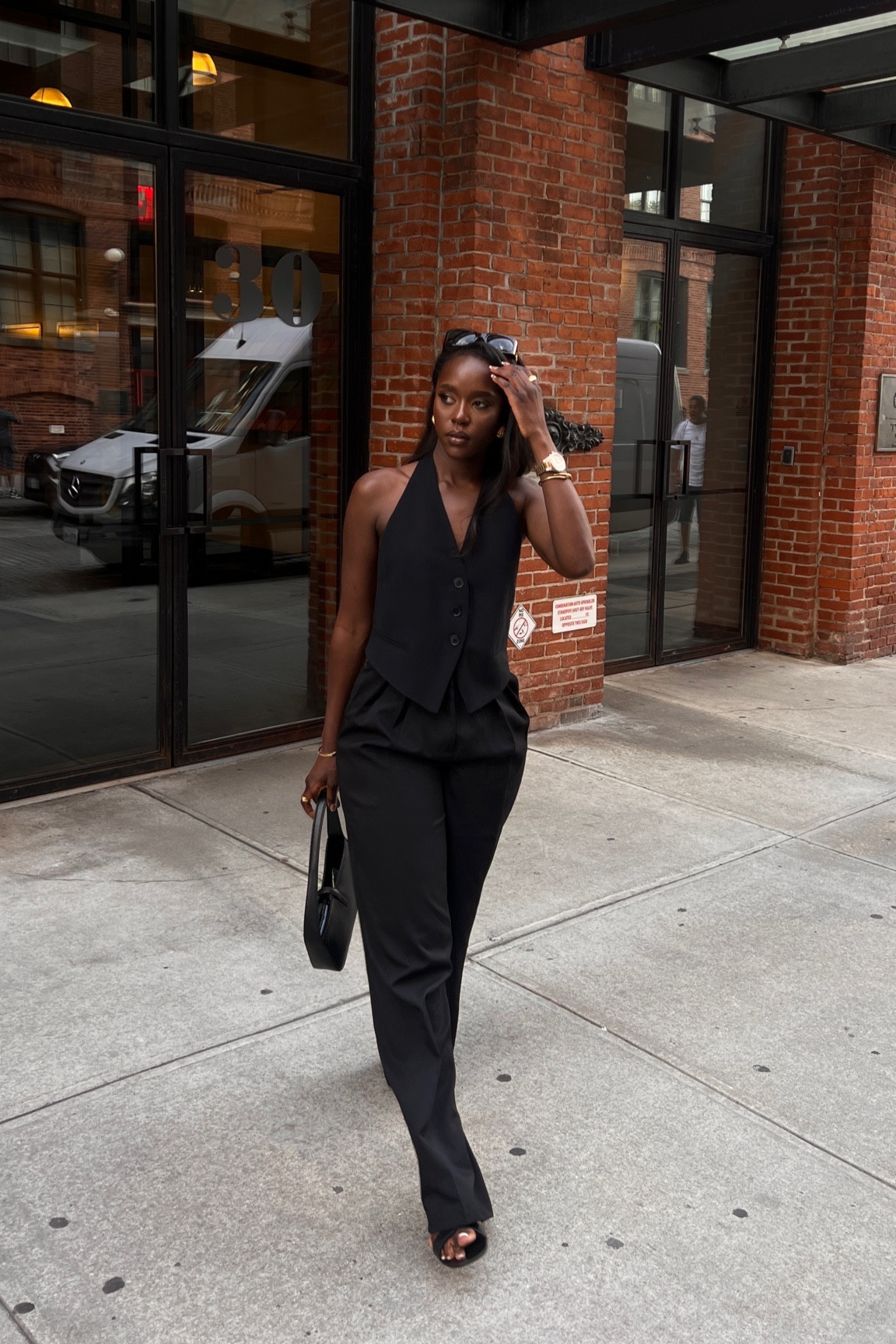 Channel Your Inner Rebel: 15 All-Black Outfit Ideas for Every Occasion ...