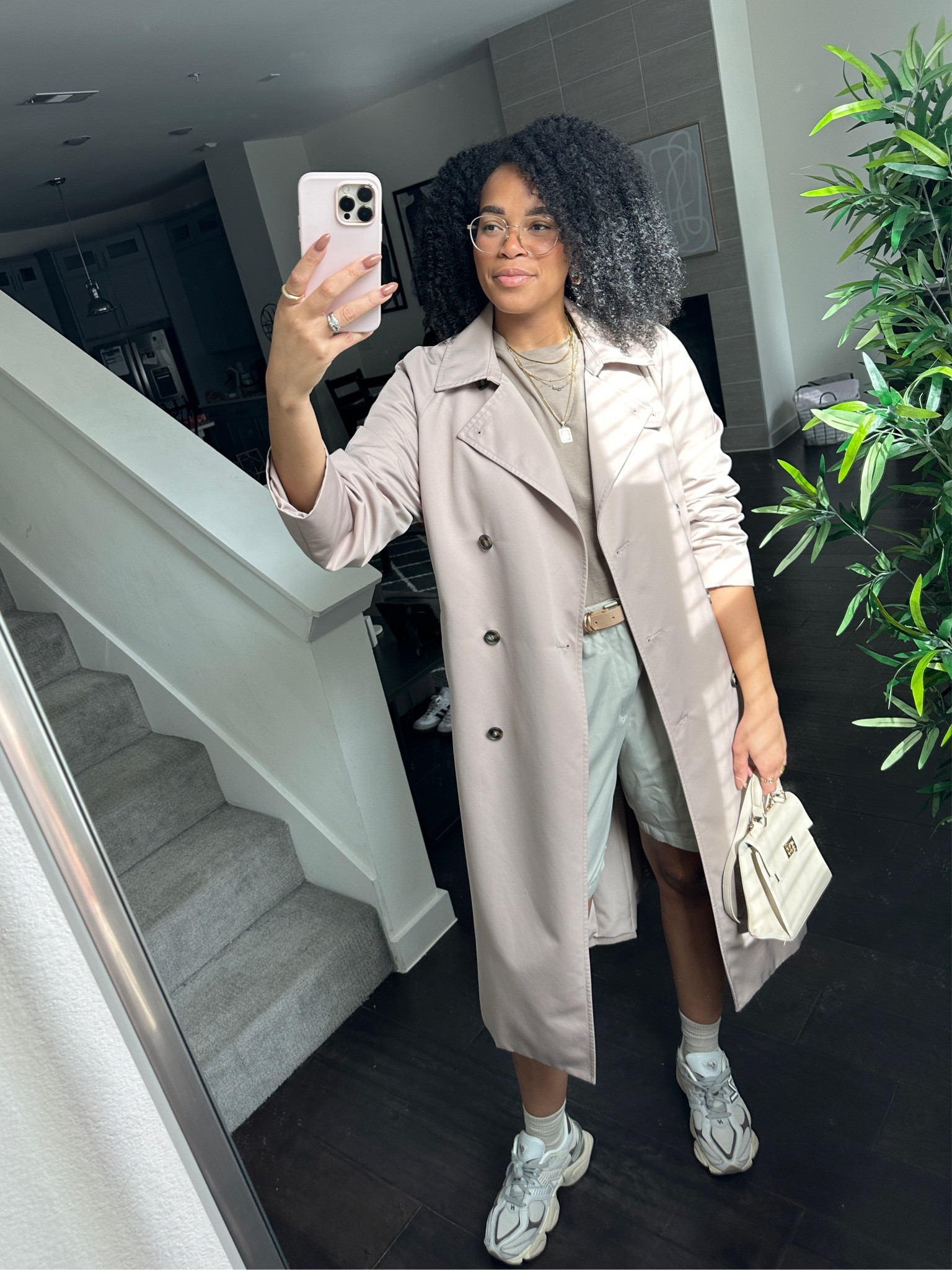 Effortlessly Chic: 18 Neutral Outfit Ideas for Everyday Glam - Magic of ...