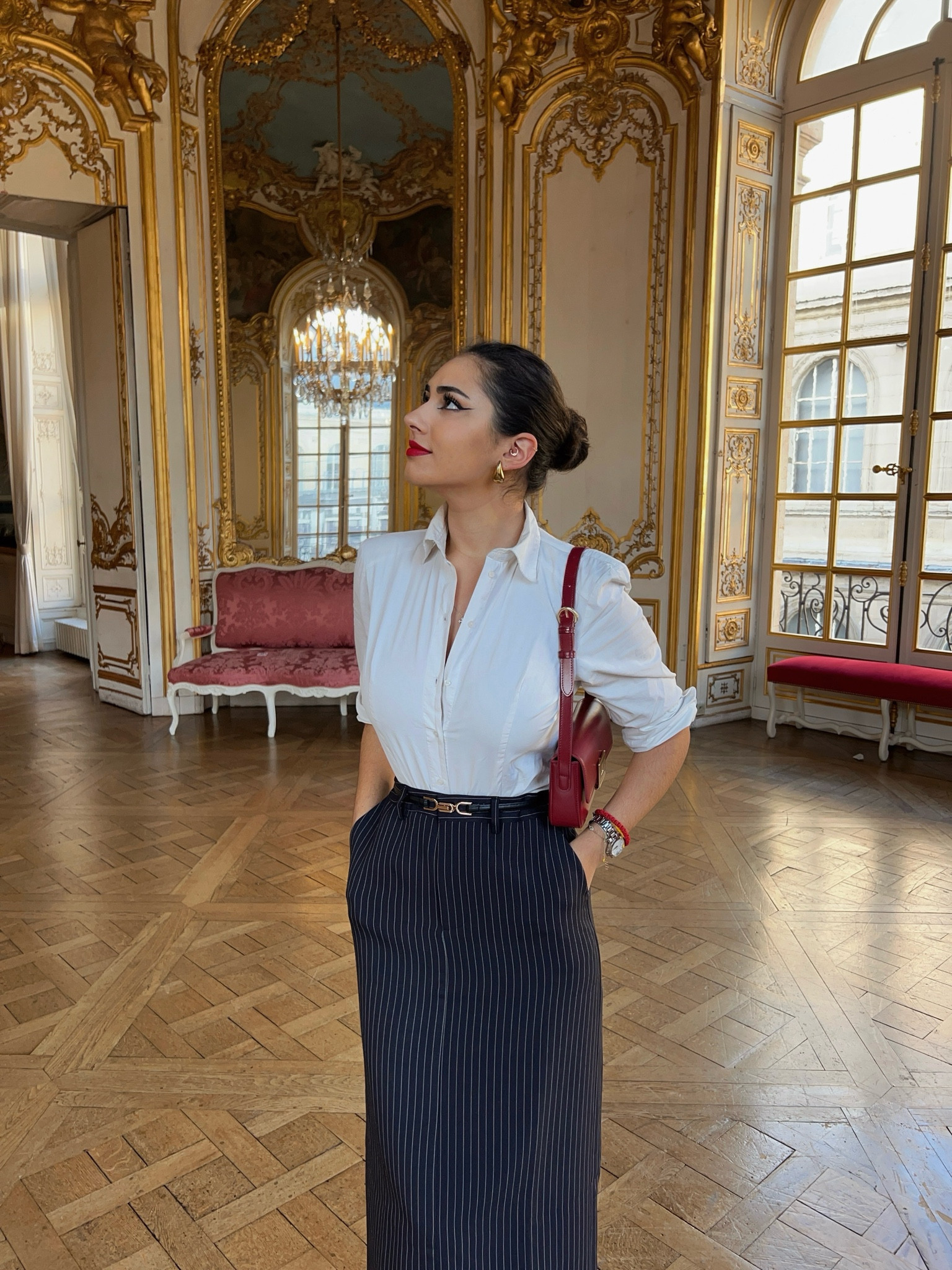 7 Chic and Professional Outfit Ideas for Accountants to Elevate Your ...