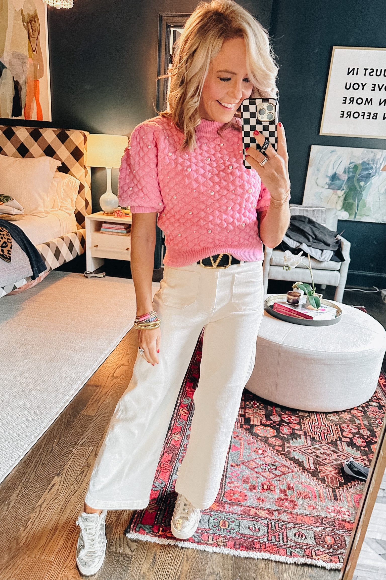 Pretty in Pink: T-Shirt Outfit Ideas That Make a Statement - Magic of ...