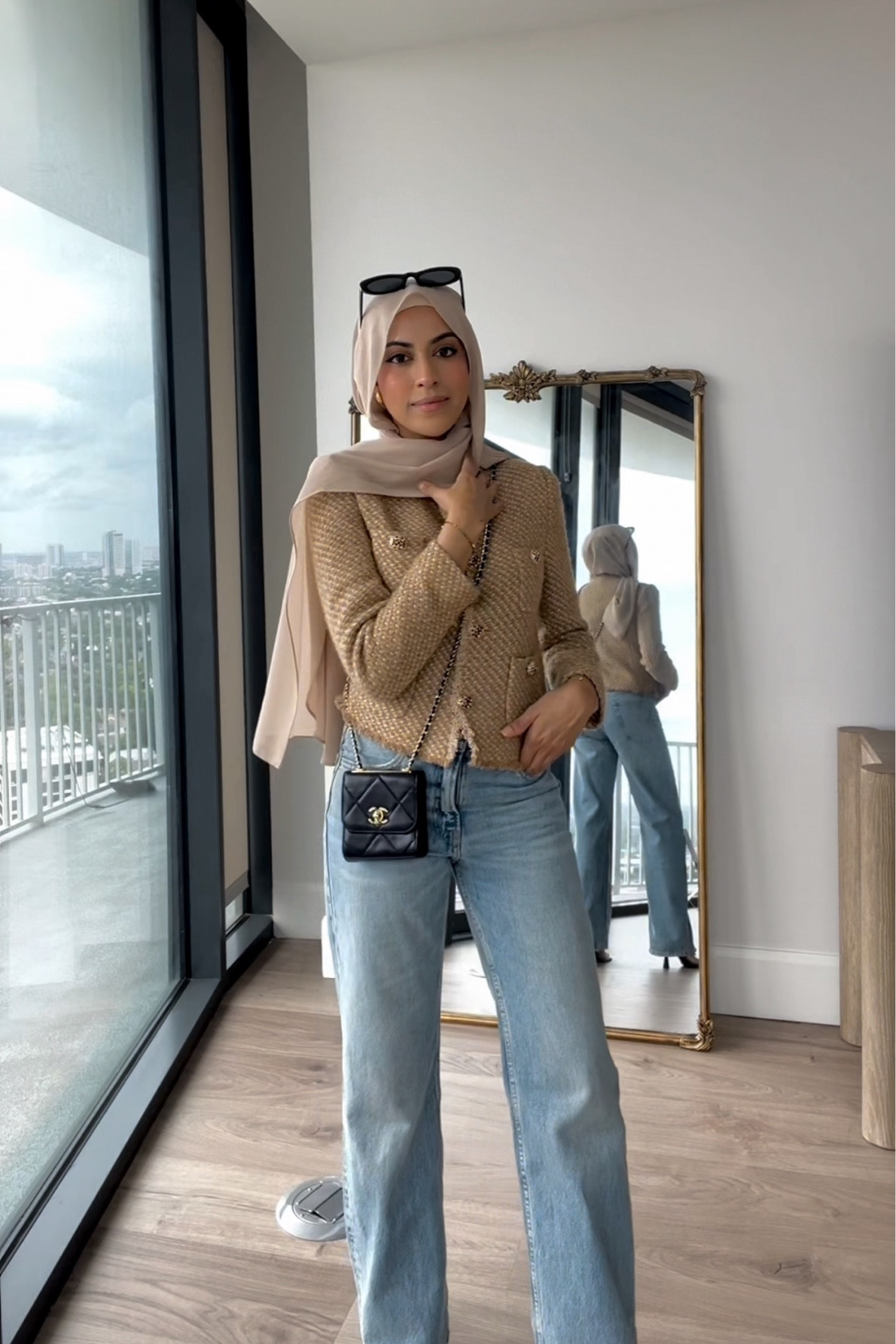 10 Stylish Hijab Outfit Ideas to Keep You Cozy This Winter - Magic of ...