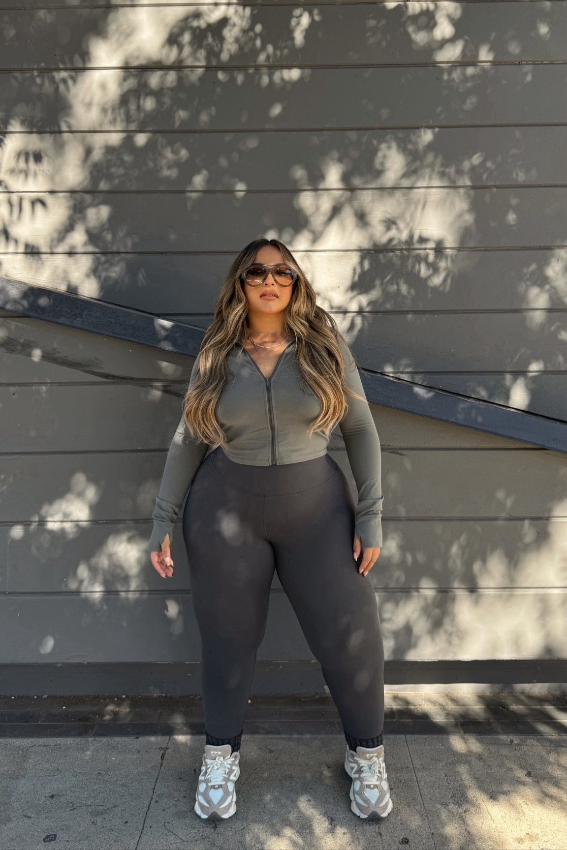 "Embrace Your Curves: Stylish Yoga Outfits for Plus Size Women" - Magic ...