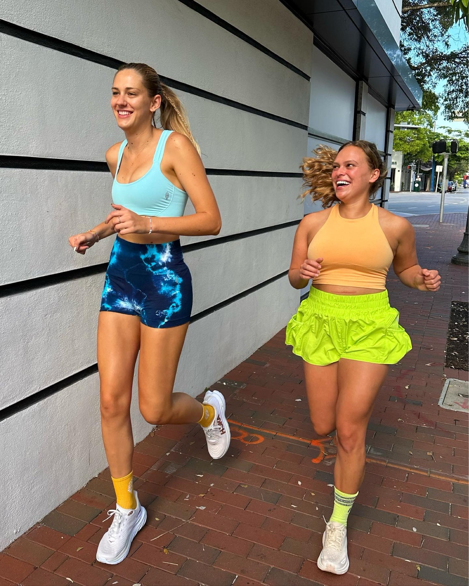 7 Trendy Jogging Outfit Ideas to Elevate Your Workout Wardrobe - Magic ...