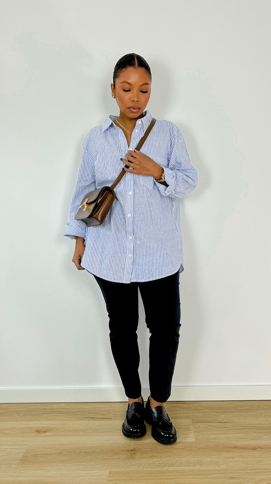 Blue T-Shirt Outfit Ideas: Infuse Your Wardrobe with Cool Blue Hues ...