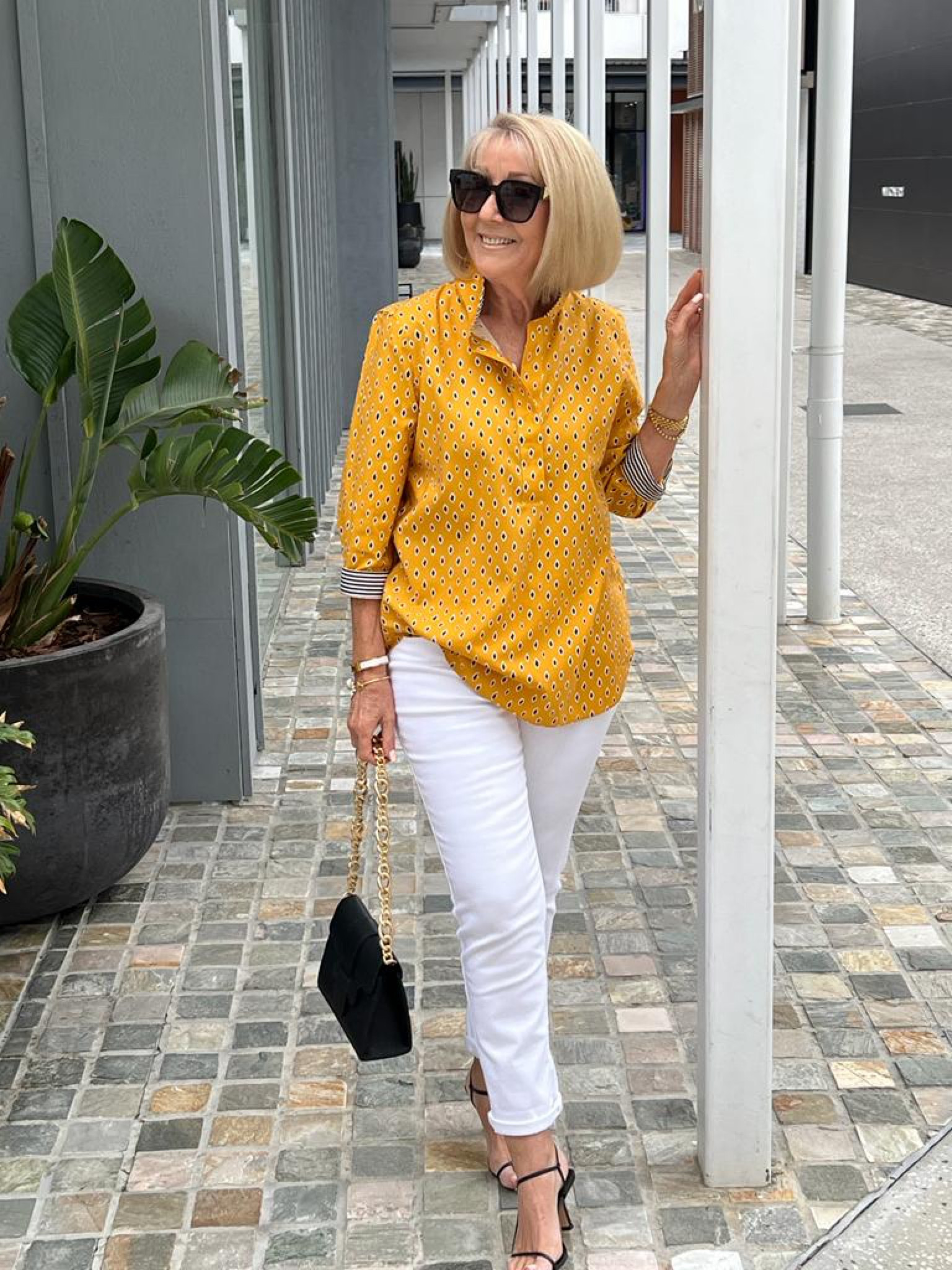 Yellow T-Shirt Outfit Ideas: Brighten Up Your Look with Stylish Yellow ...