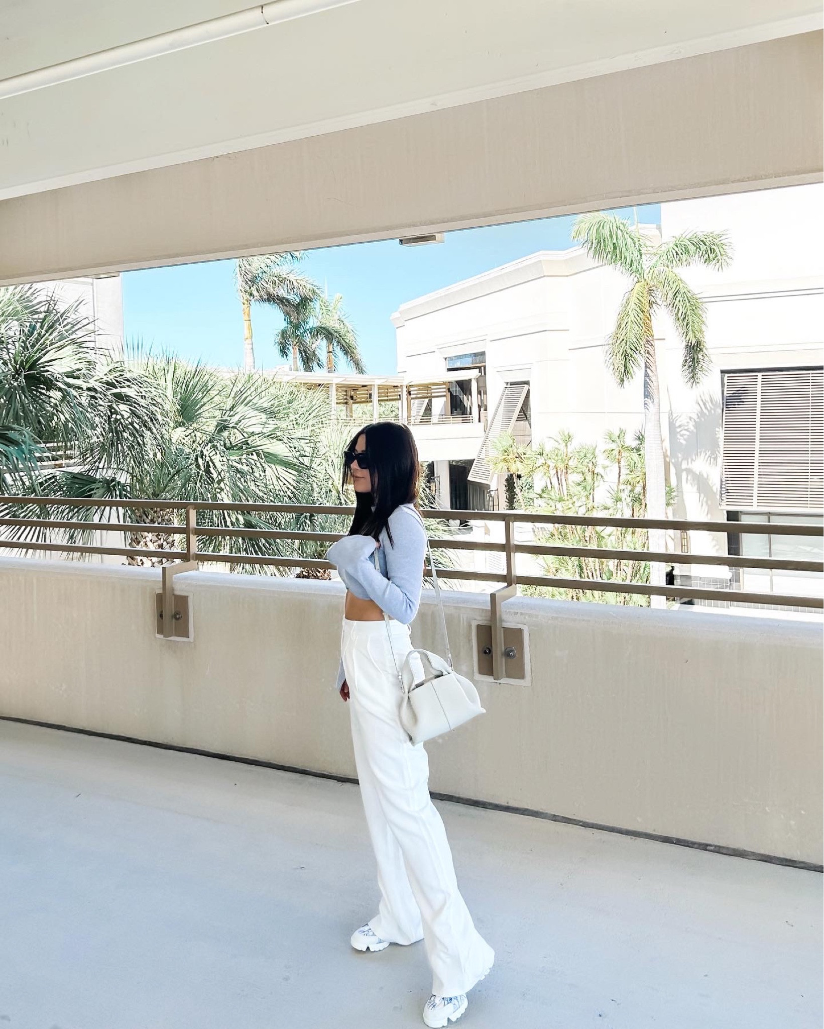 7 Chic Florida Winter Outfits to Keep You Stylish and Comfortable ...