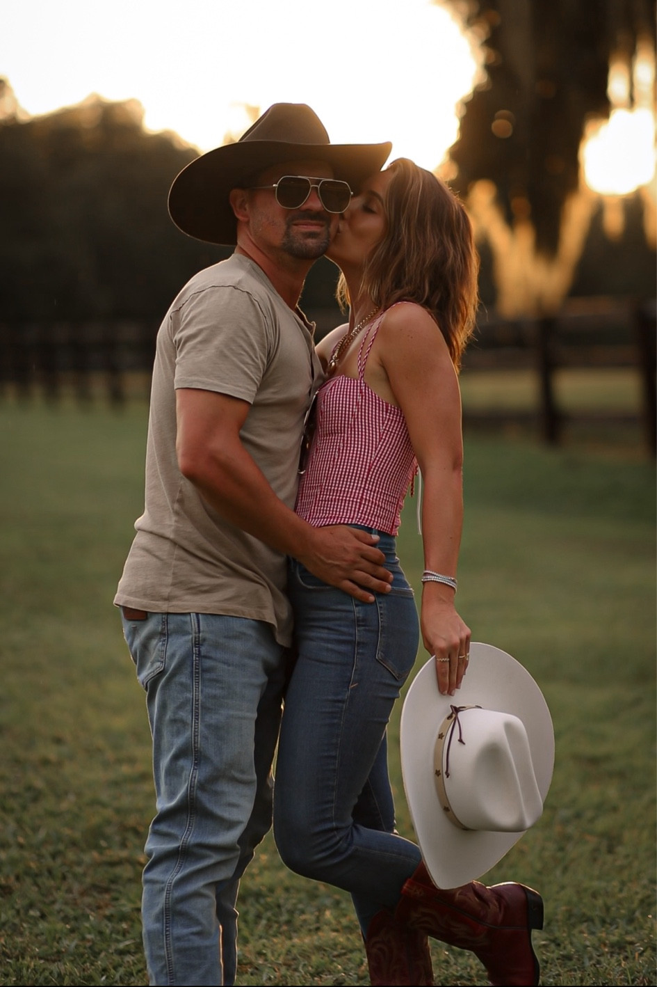 5 Real-Life Ways to Rock Cowboy Outfits Every Day – styledean.com
