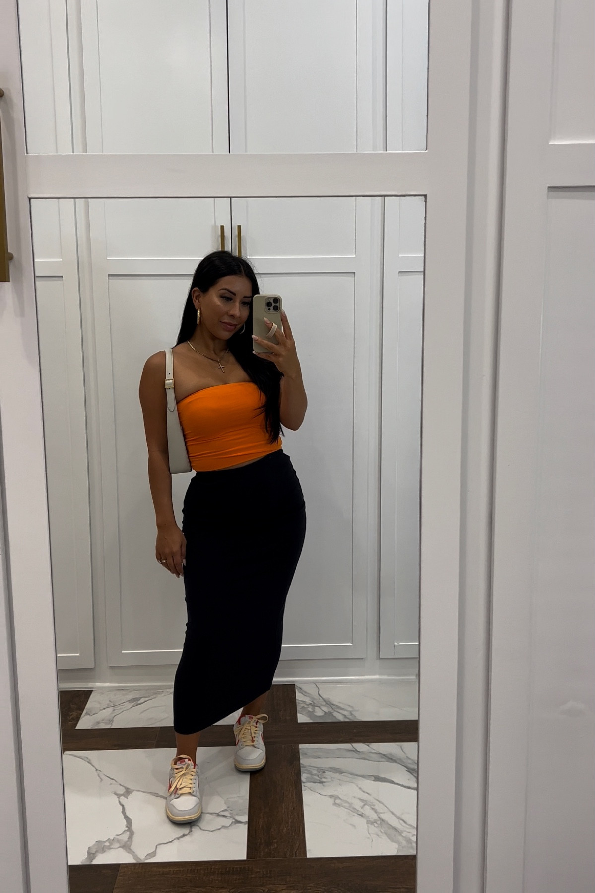 Summer Sizzle: 7 Tube Top Outfit Ideas - Magic of Clothes