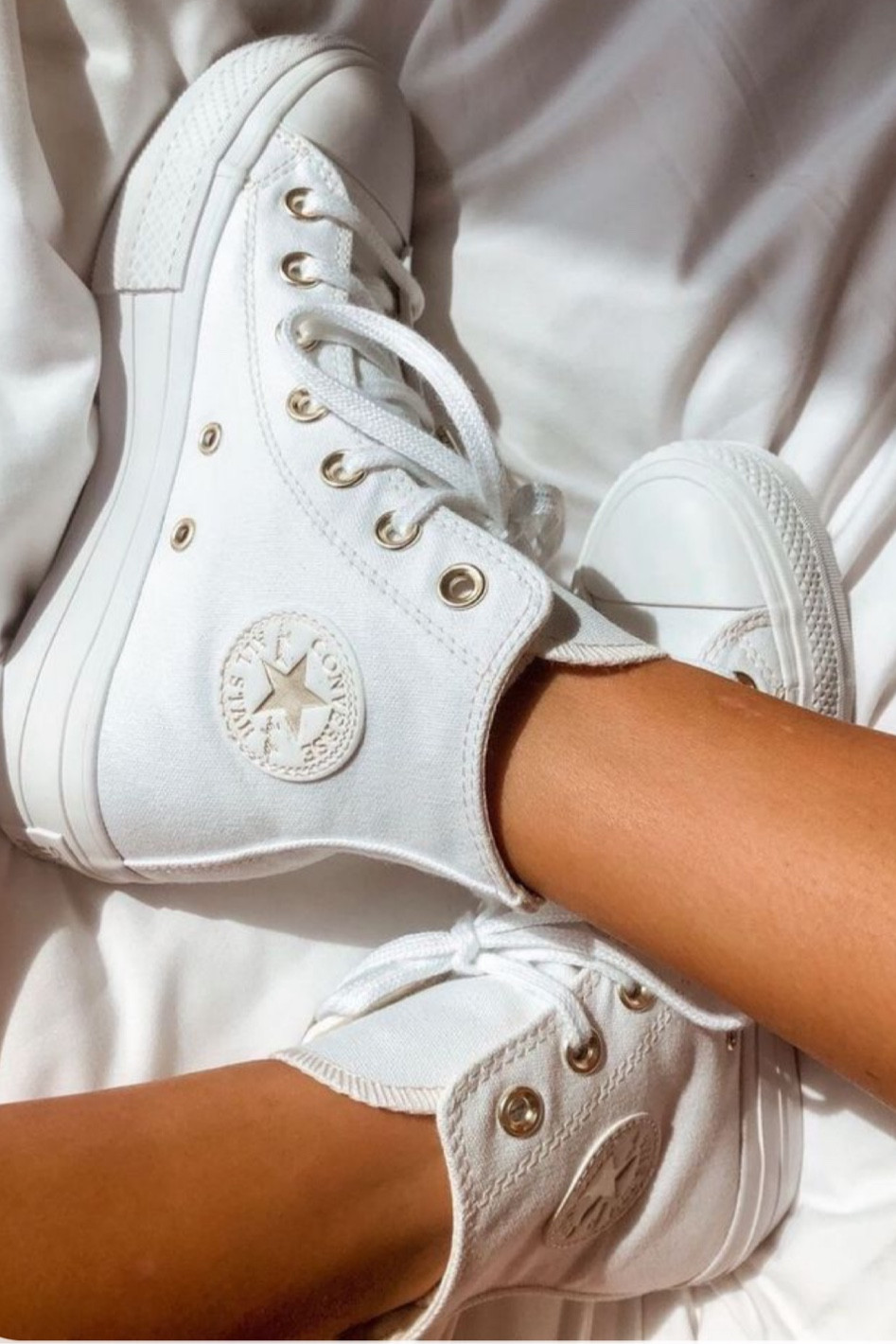 Silver Converse Outfit