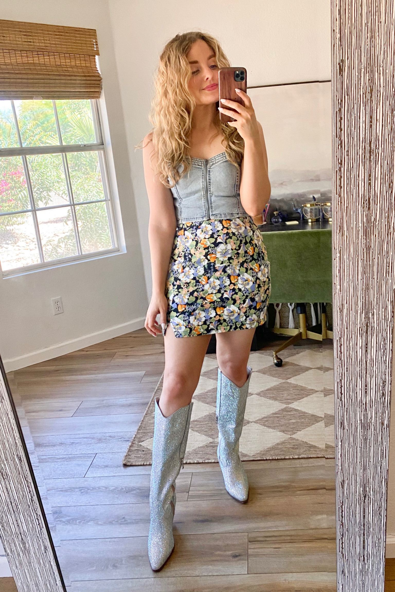 Taylor Swift Concert Outfit Inspiration - Magic of Clothes