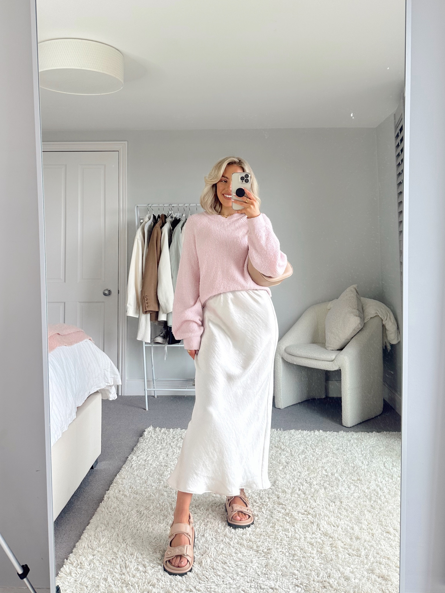 "12 Chic Ways to Rock Satin Skirt Outfits for Any Occasion" - Magic of ...