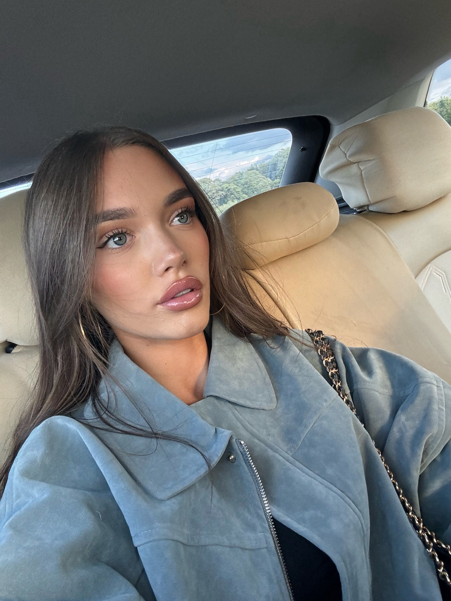 Phoebe_Tomlinson on LTK