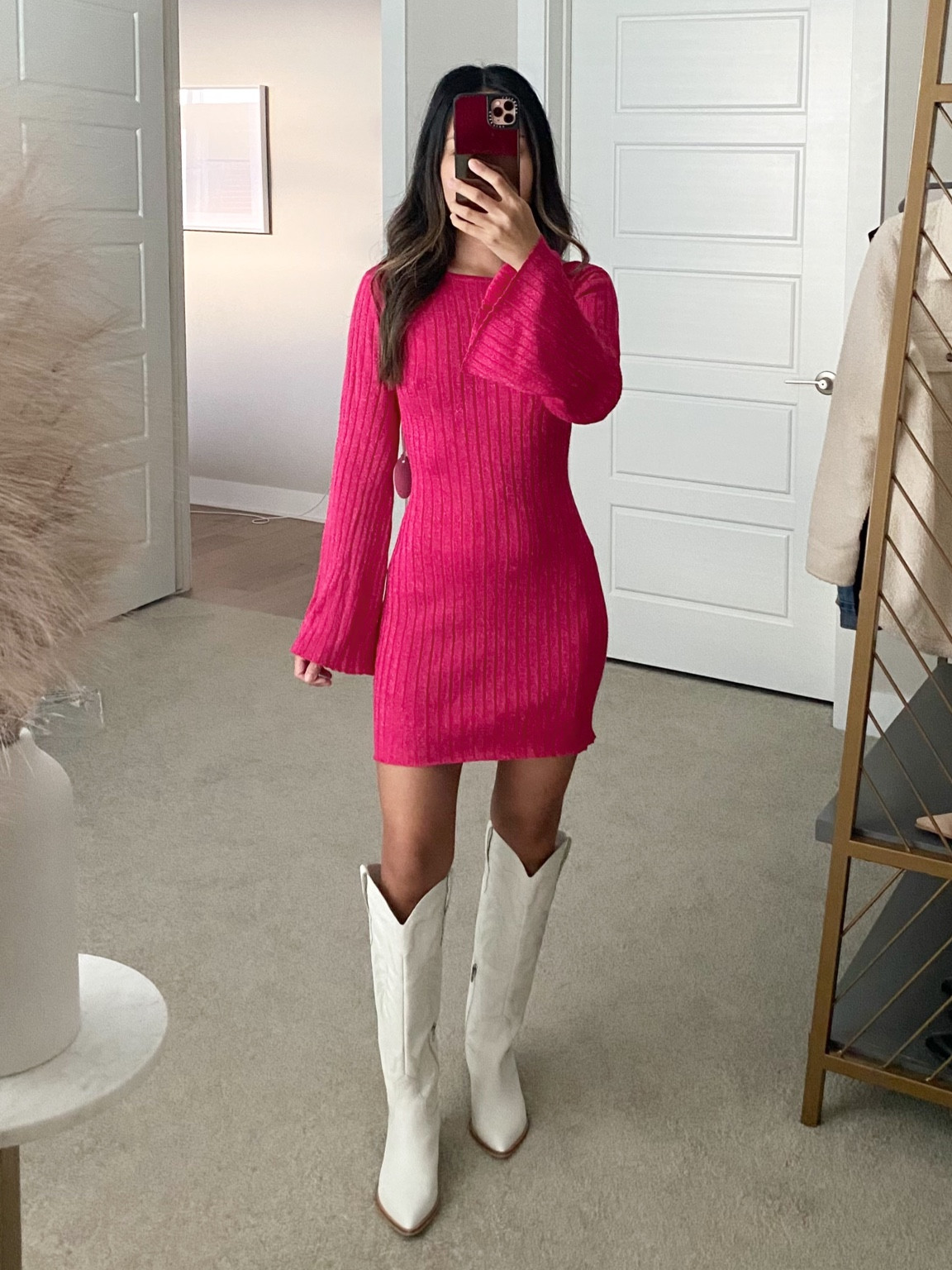 "Turn Heads with These Show-Stopping Hot Pink Outfits" - Magic of Clothes