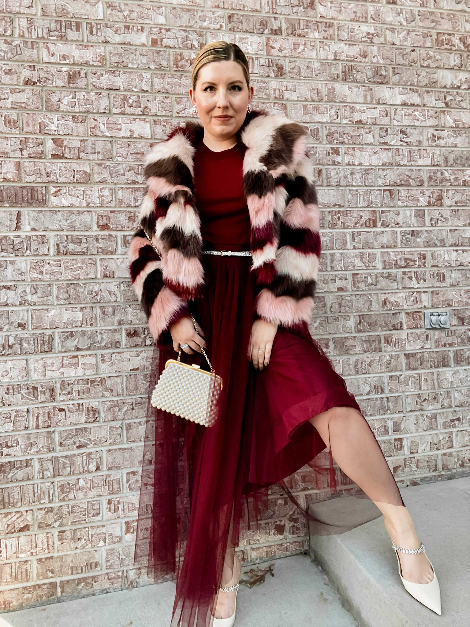 Luxurious Warmth: 10 Fashionable Fur Coat Outfits - Magic of Clothes