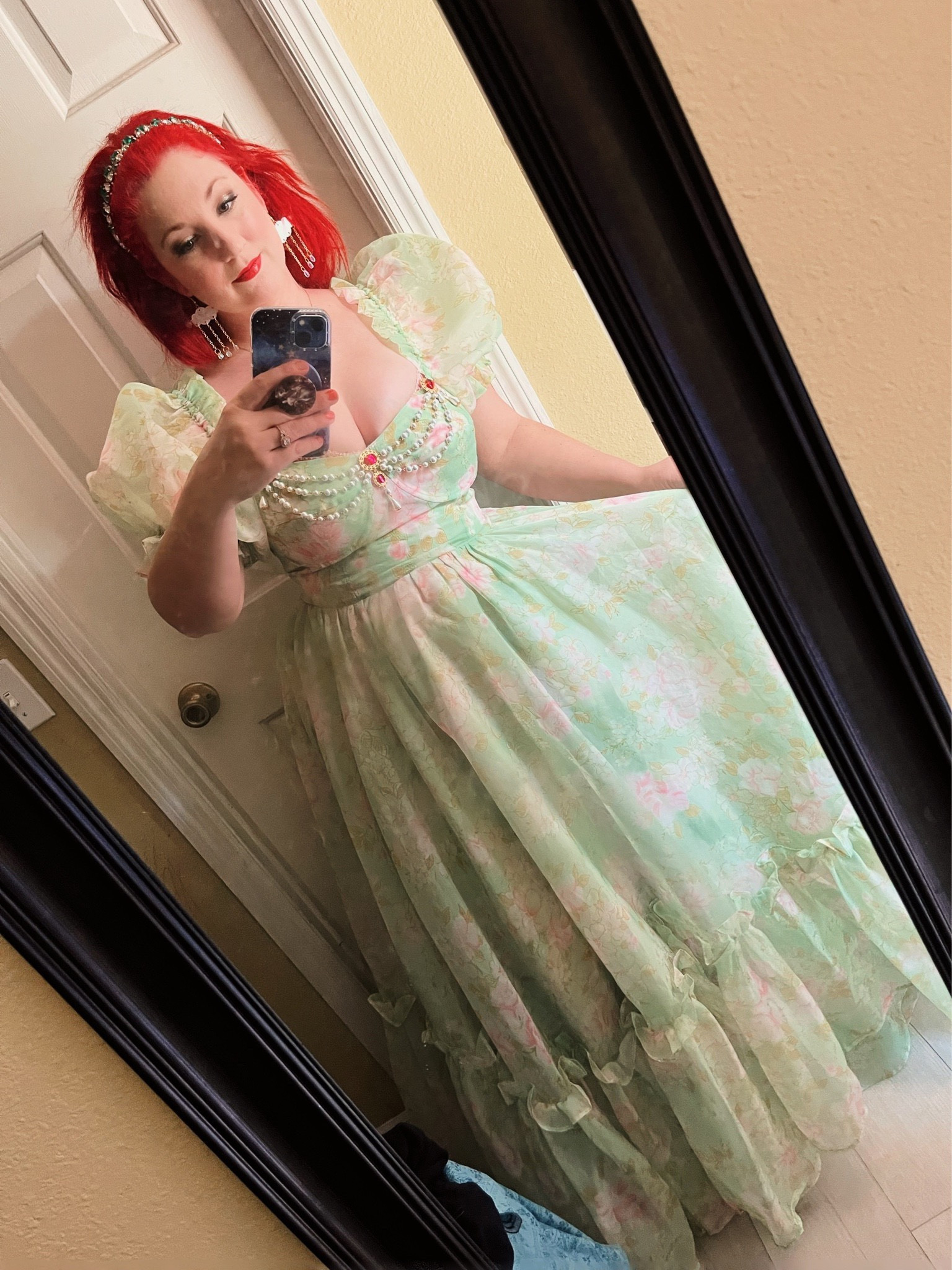 "10 Enchanting Royalcore Outfit Ideas to Elevate Your Wardrobe" - Magic ...