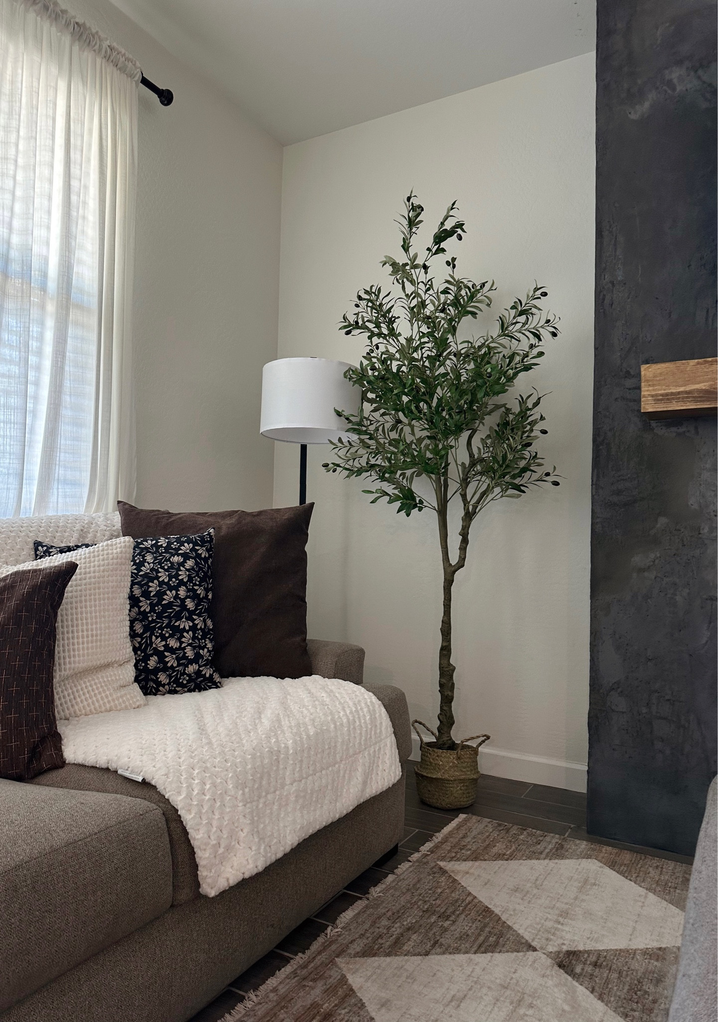 GTIDEA Artificial Olive Tree 7FT … curated on LTK