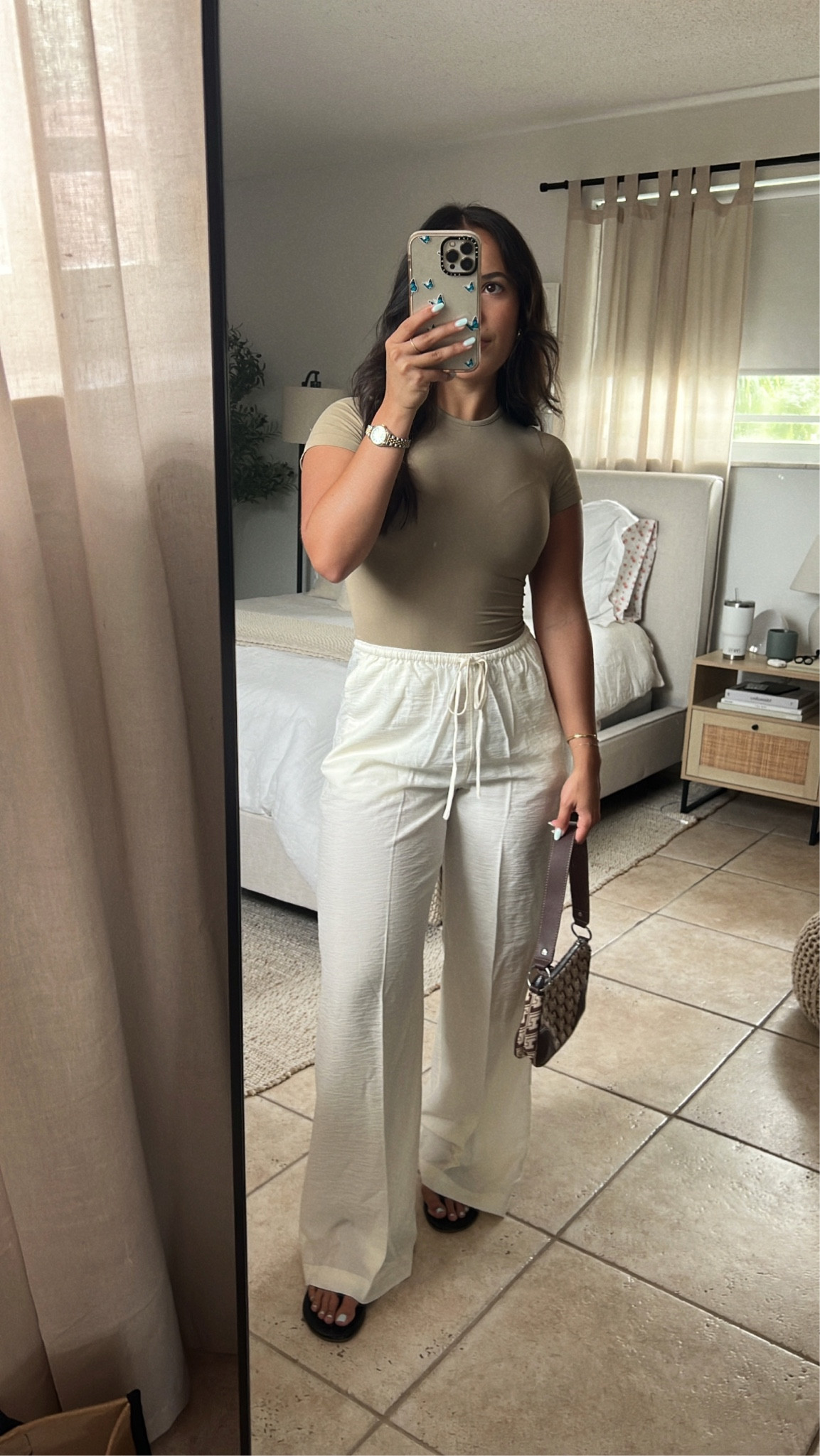 Effortlessly Chic: 18 Neutral Outfit Ideas for Everyday Glam - Magic of ...