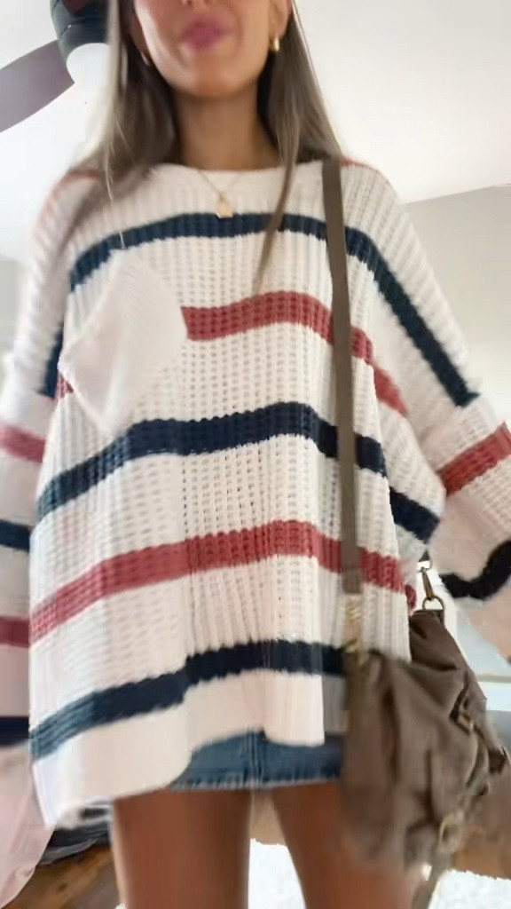 Retro Revival: 8 Low-Rise Jeans Outfit Concepts - Magic of Clothes