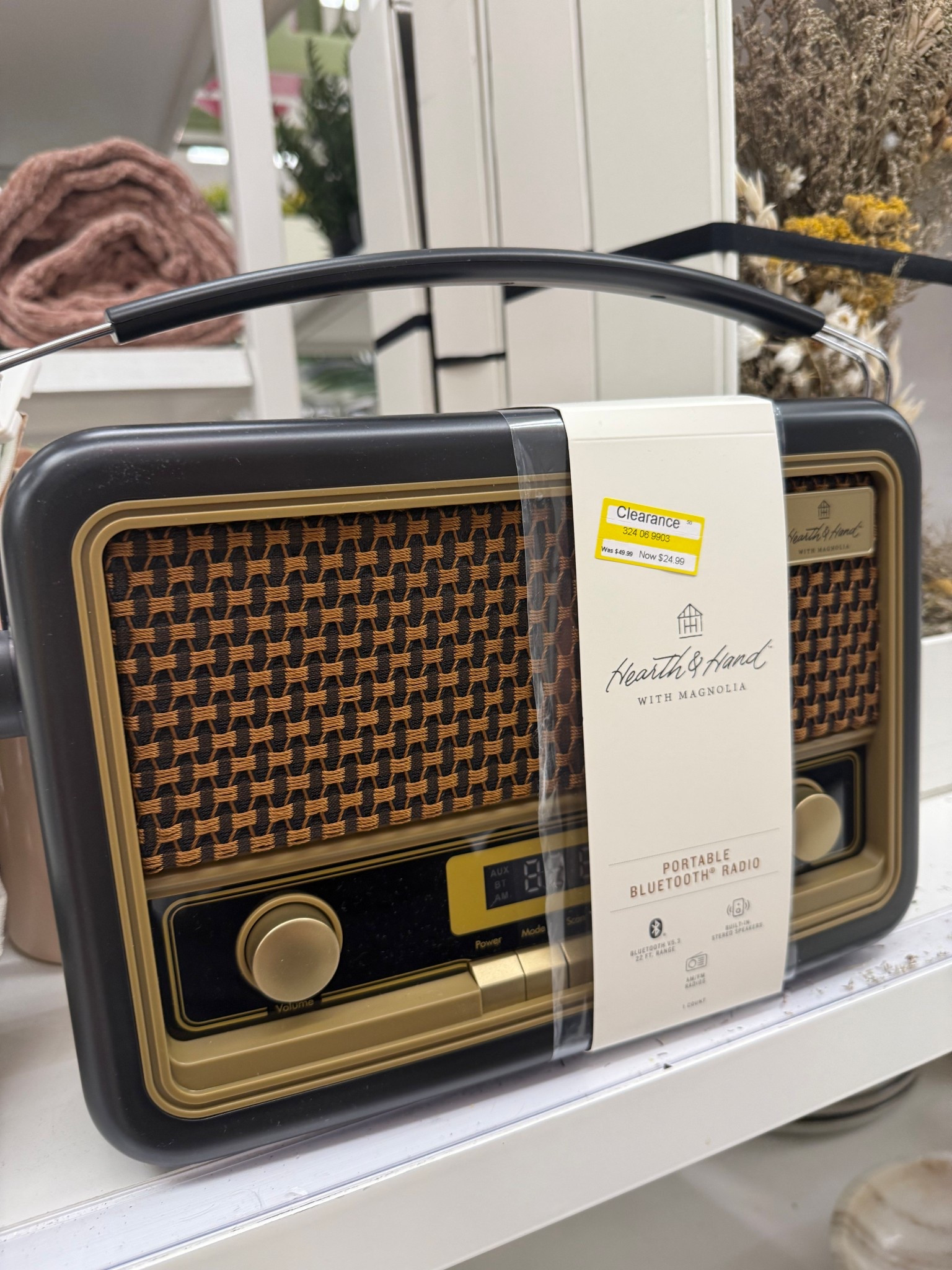 Vintage Style AM/FM Bluetooth … curated on LTK