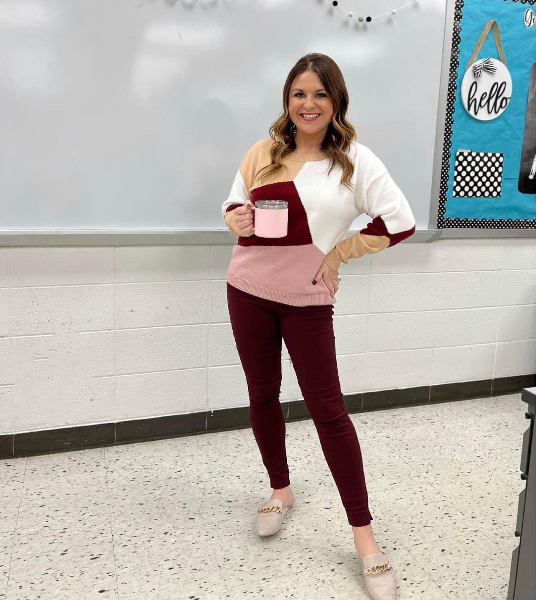 10 Chic and Professional Teacher Outfit Ideas to Elevate Your Classroom ...