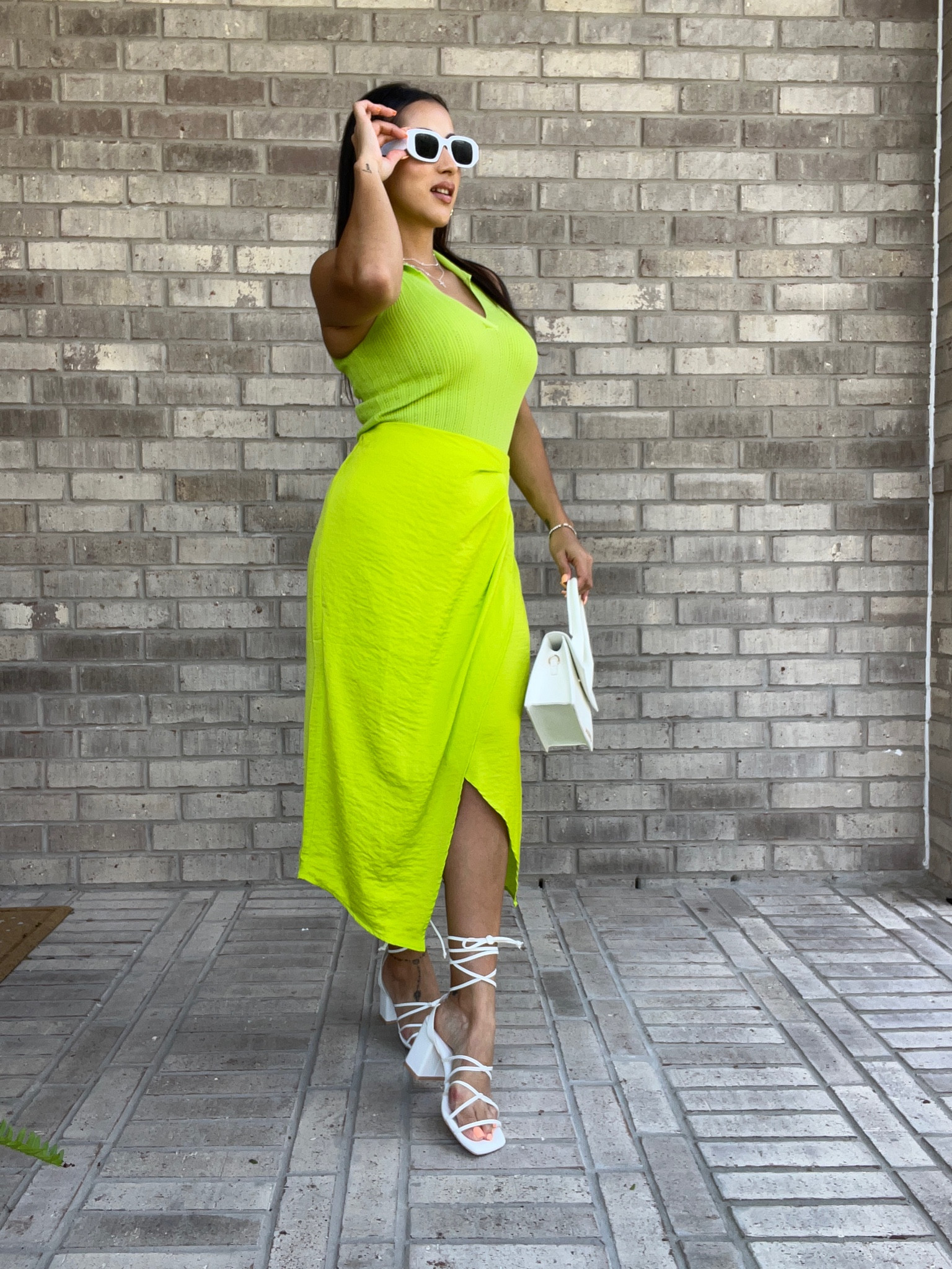 Glow Getter: 10 Electric Neon Outfit Ideas to Make a Statement - Magic ...