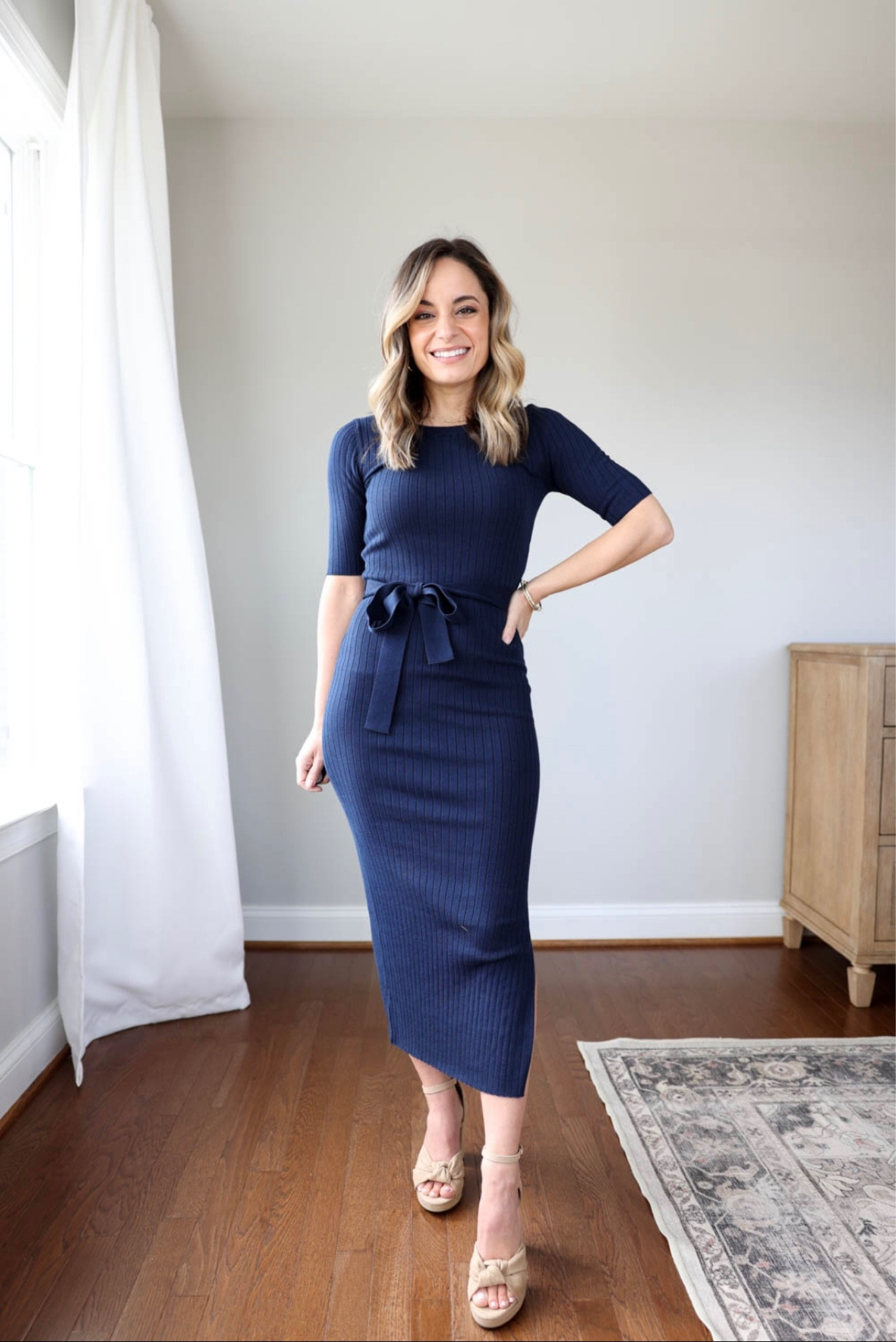 Navigate Navy Blue: 15 Sophisticated Outfit Ideas for All Seasons ...
