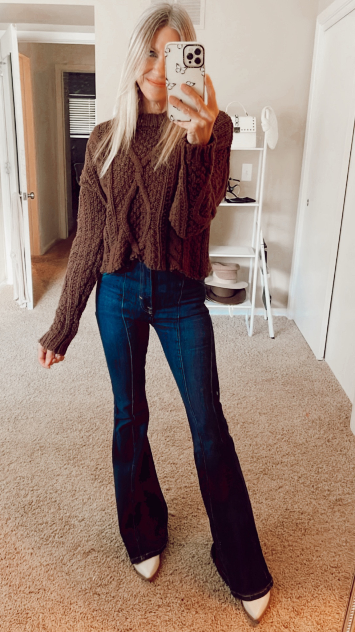 Groovy Vibes: 7 Bell Bottoms Outfit Concepts - Magic of Clothes