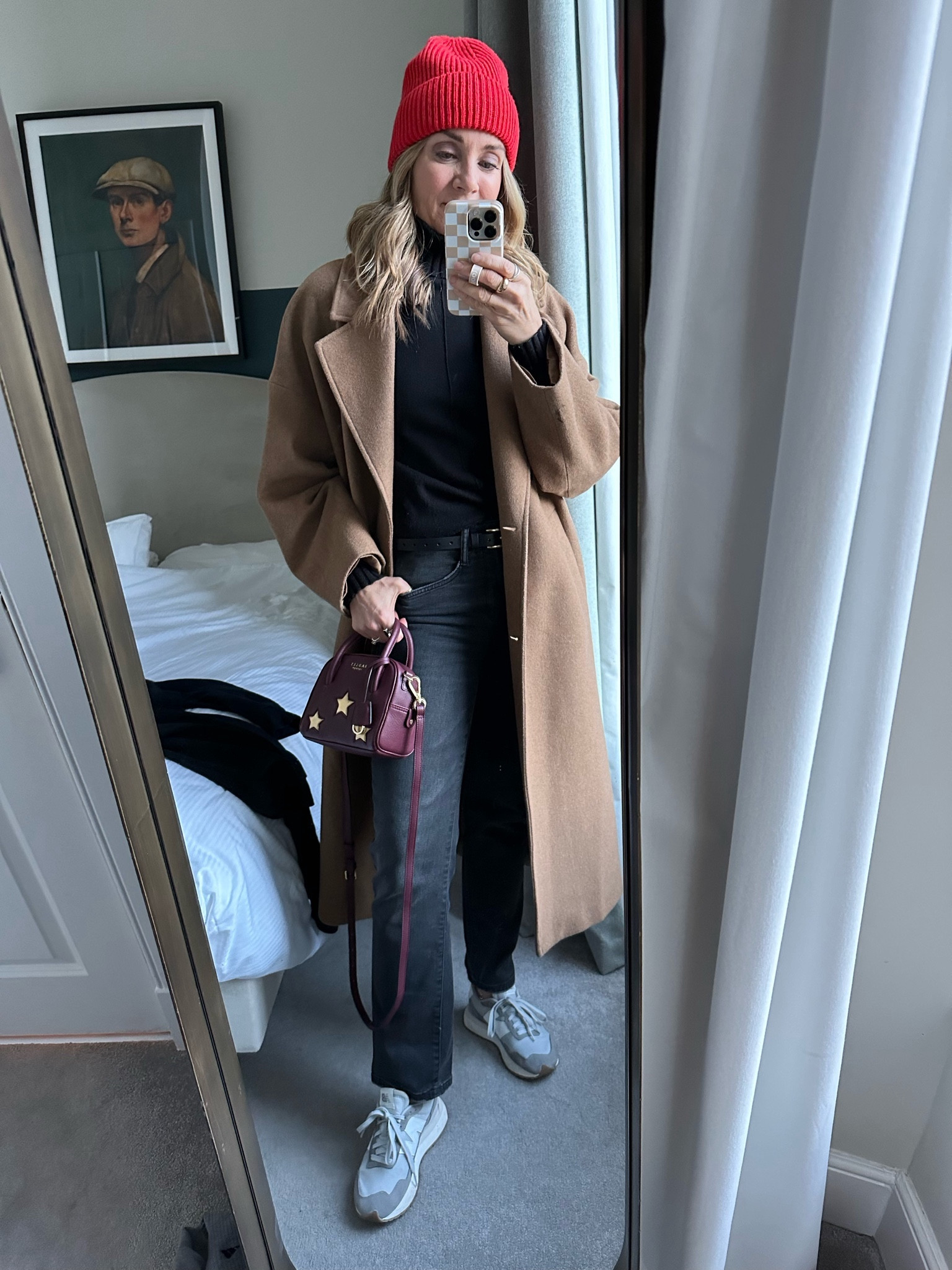 "10 Chic December Outfit Ideas to Keep You Cozy and Stylish All Month ...