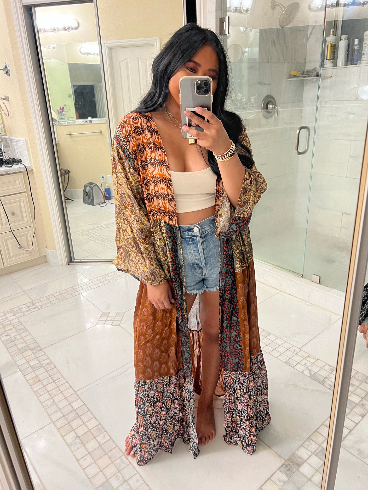7 Stylish Kimono Outfit Ideas to Elevate Your Wardrobe - Magic of Clothes